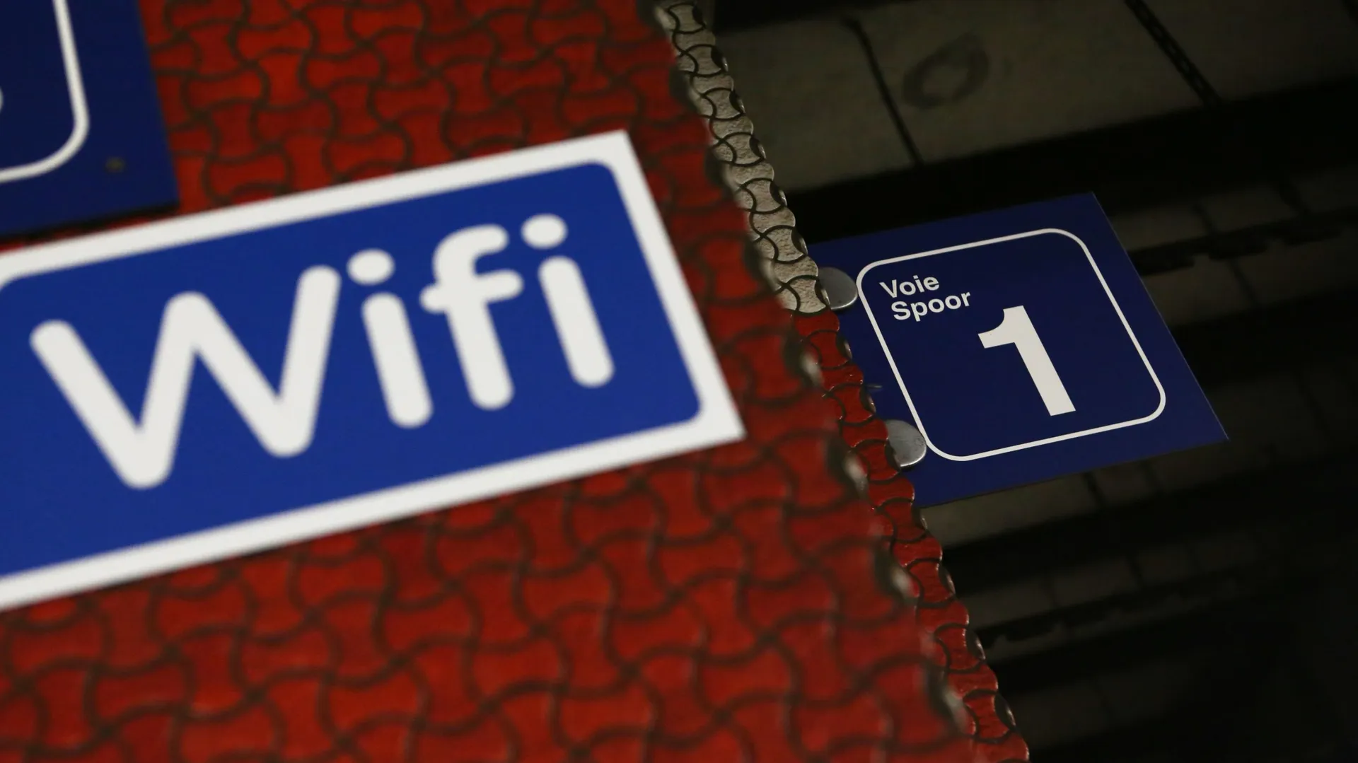 'Chameleon': le virus qui prouve la fragilité des réseaux Wi-Fi - RTBF ...