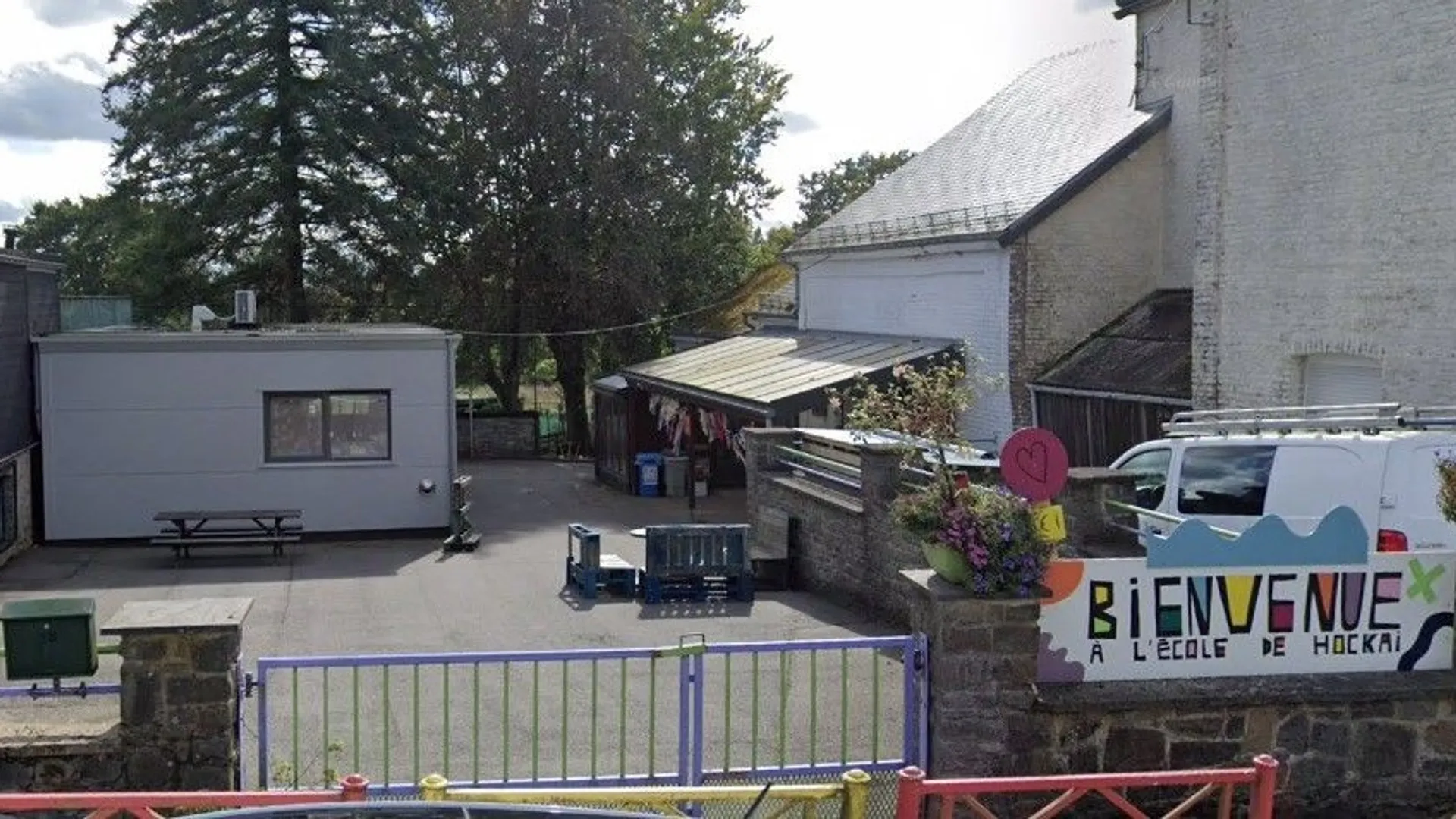 Mobilisation parentale et enseignante pour sauver la classe de ...