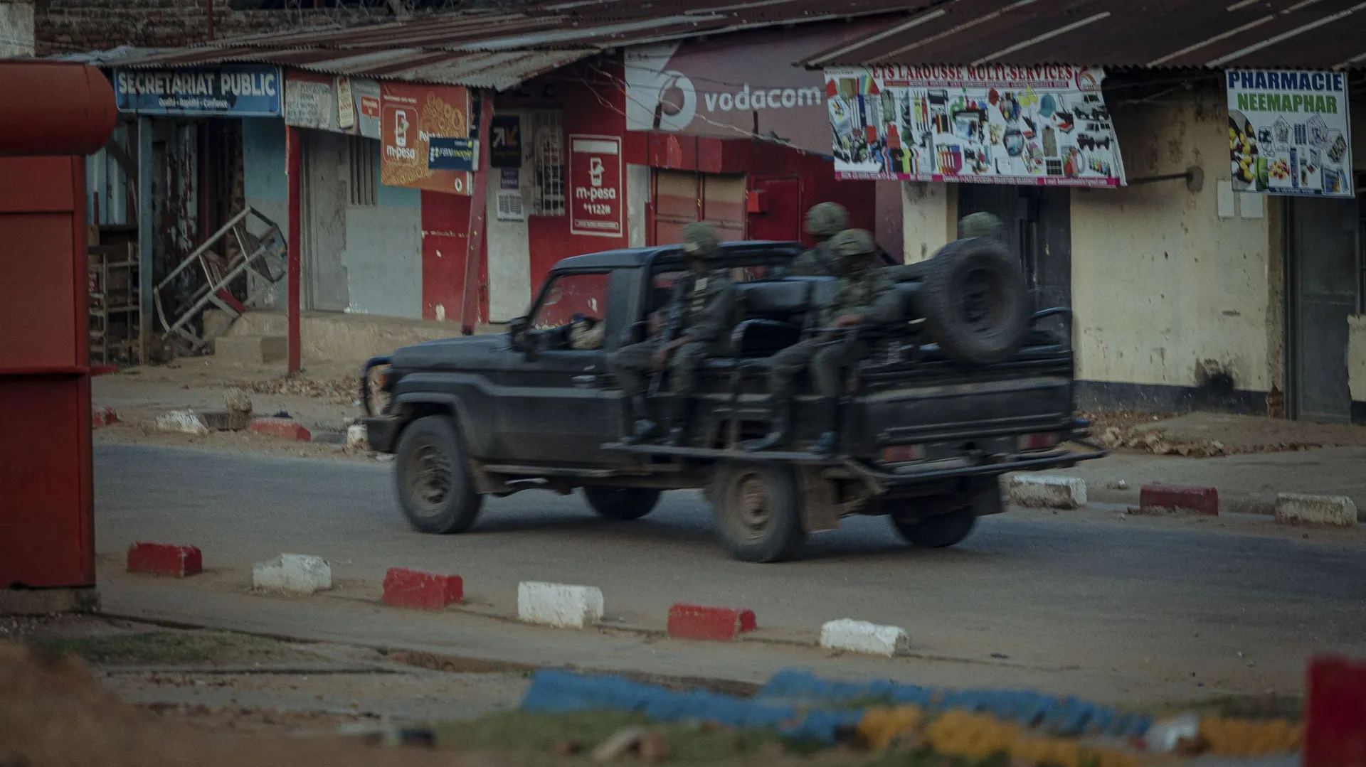 De nouveaux affrontements entre les forces pro-Kinshasa et M23 signalés ...