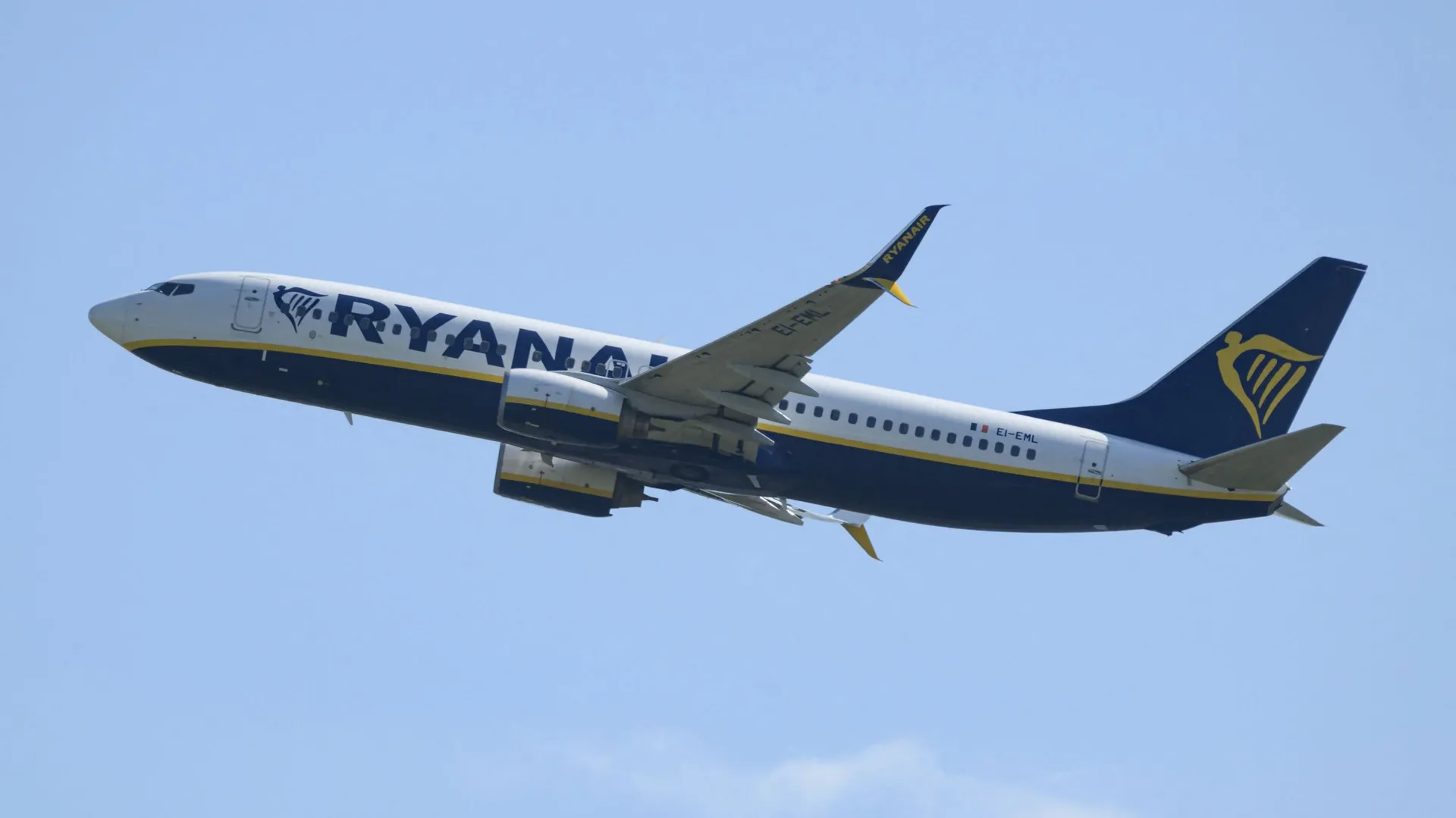 Taxe sur les billets d’avion : Ryanair compte toujours réduire sa ...