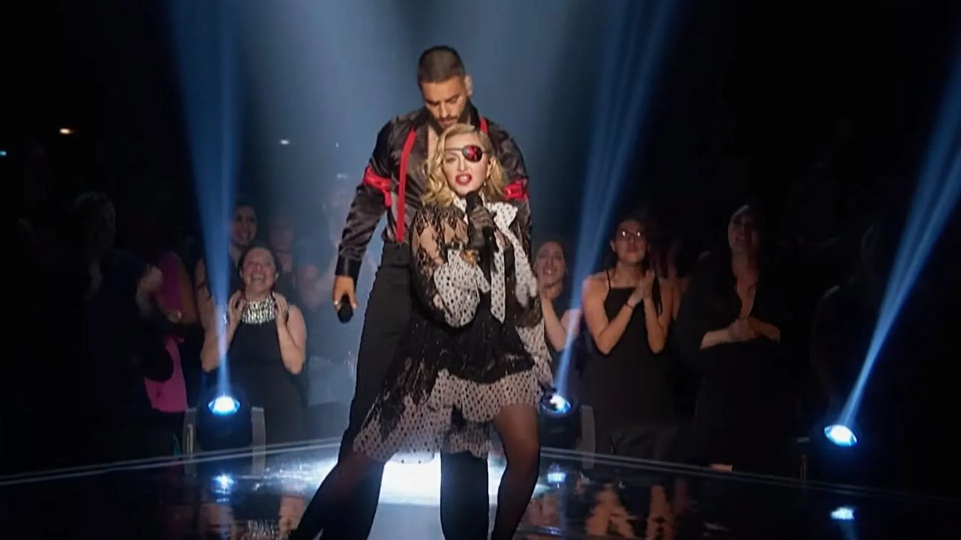 Sacre de Drake aux Billboard Music Awards et medley délirant: le grand ...