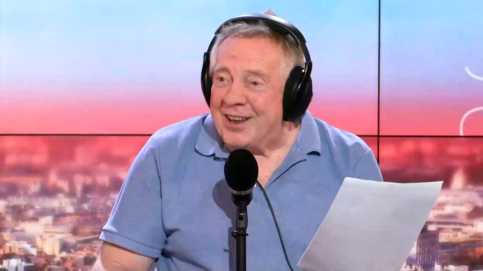 Jean-Luc Fonck revisite la chanson de Saint Nicolas façon rap dans son ...