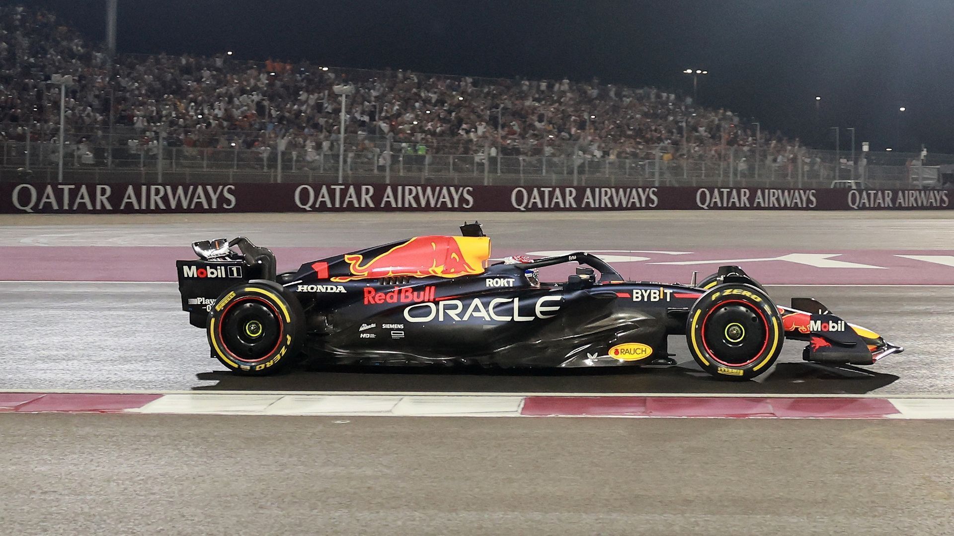 F1 Qatar : Piastri remporte la course sprint, Verstappen officiellement ...