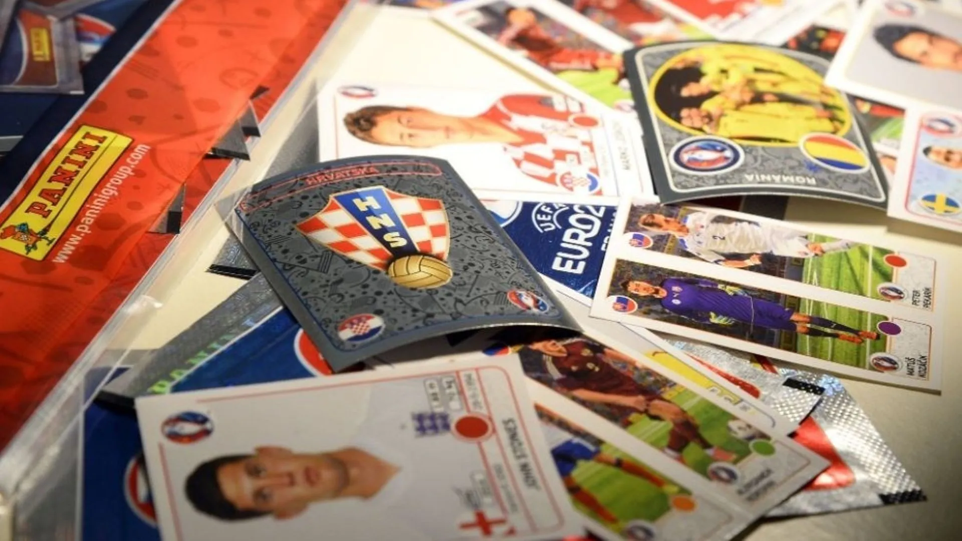 Les albums Panini : une affaire de famille qui a toujours autant de ...