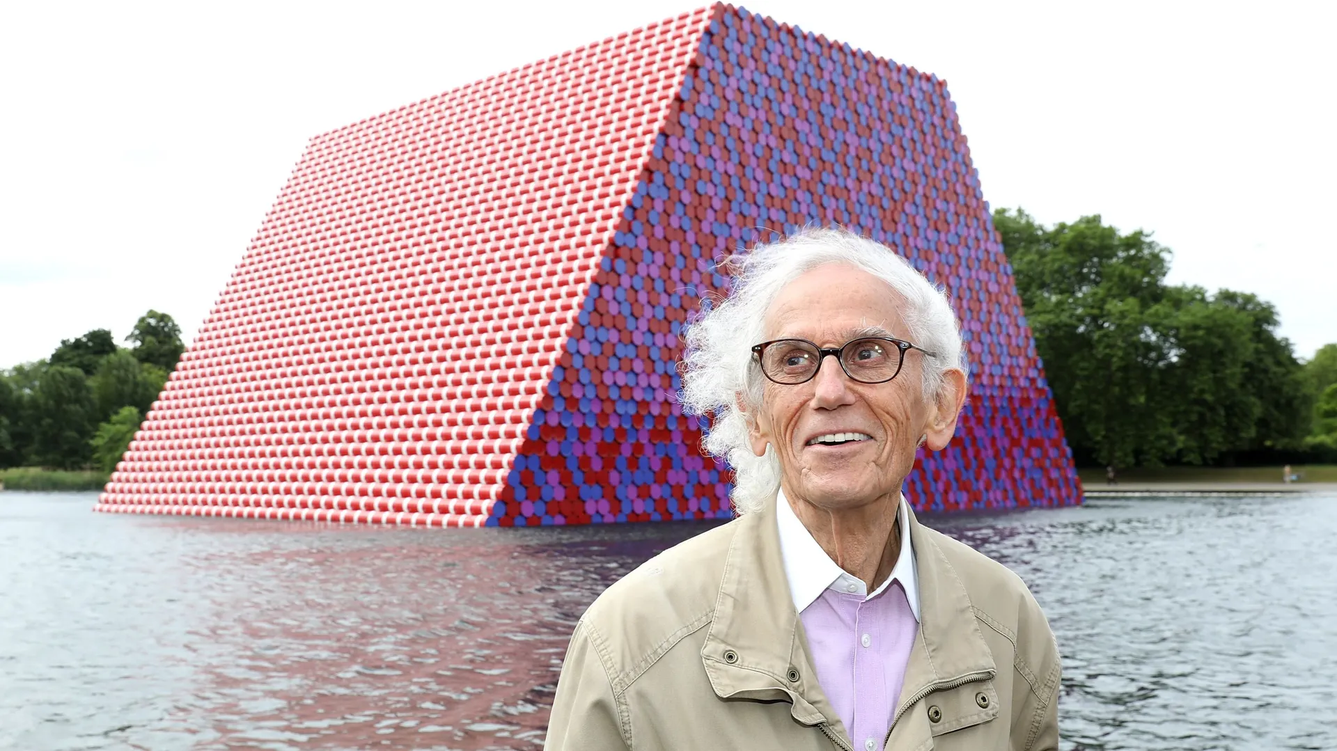 Il y a 40 ans, Christo et Jeanne-Claude emballaient le plus vieux pont ...