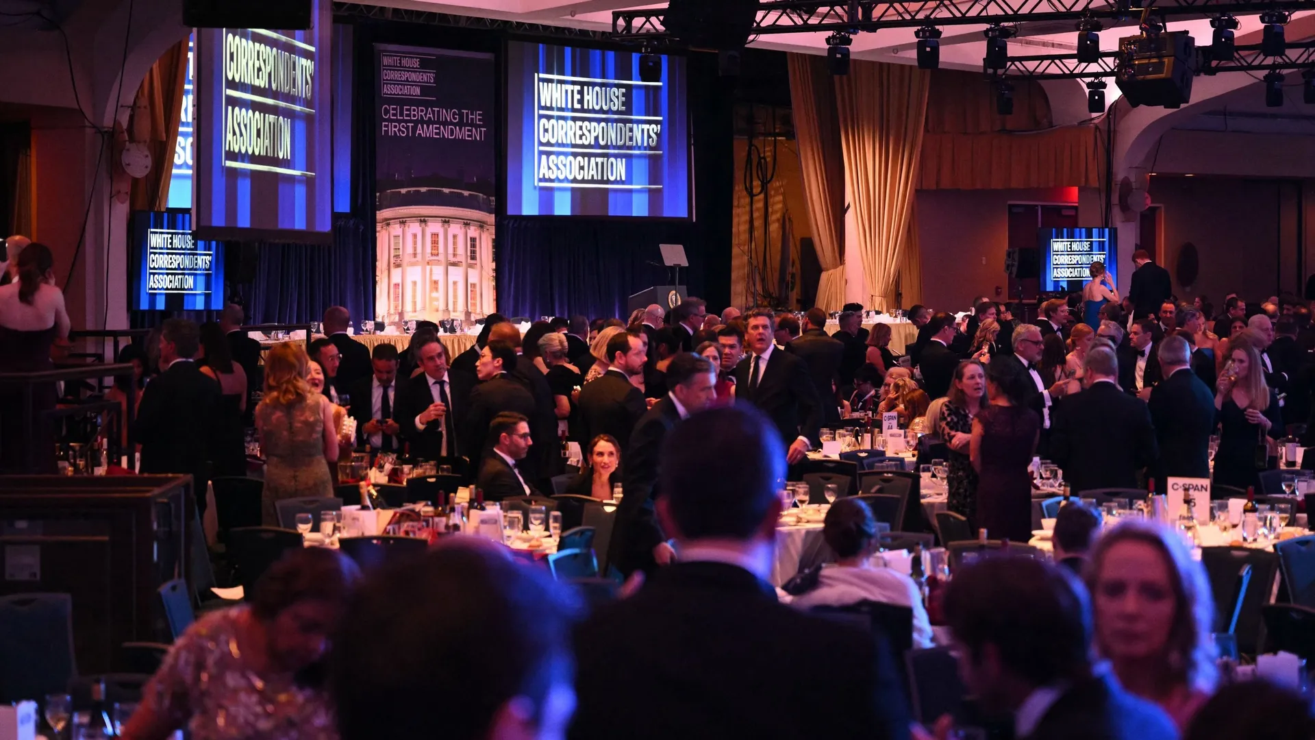 Tirs au gala des correspondants de la Maison-Blanche : 'Un président ...