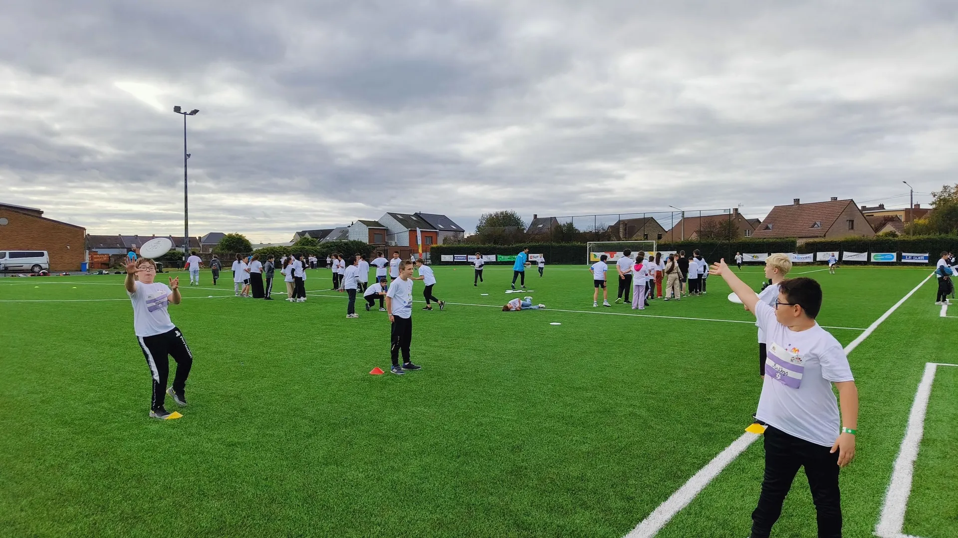 La Louvière : respect, fair-play et inclusion pour plus d’un millier de ...