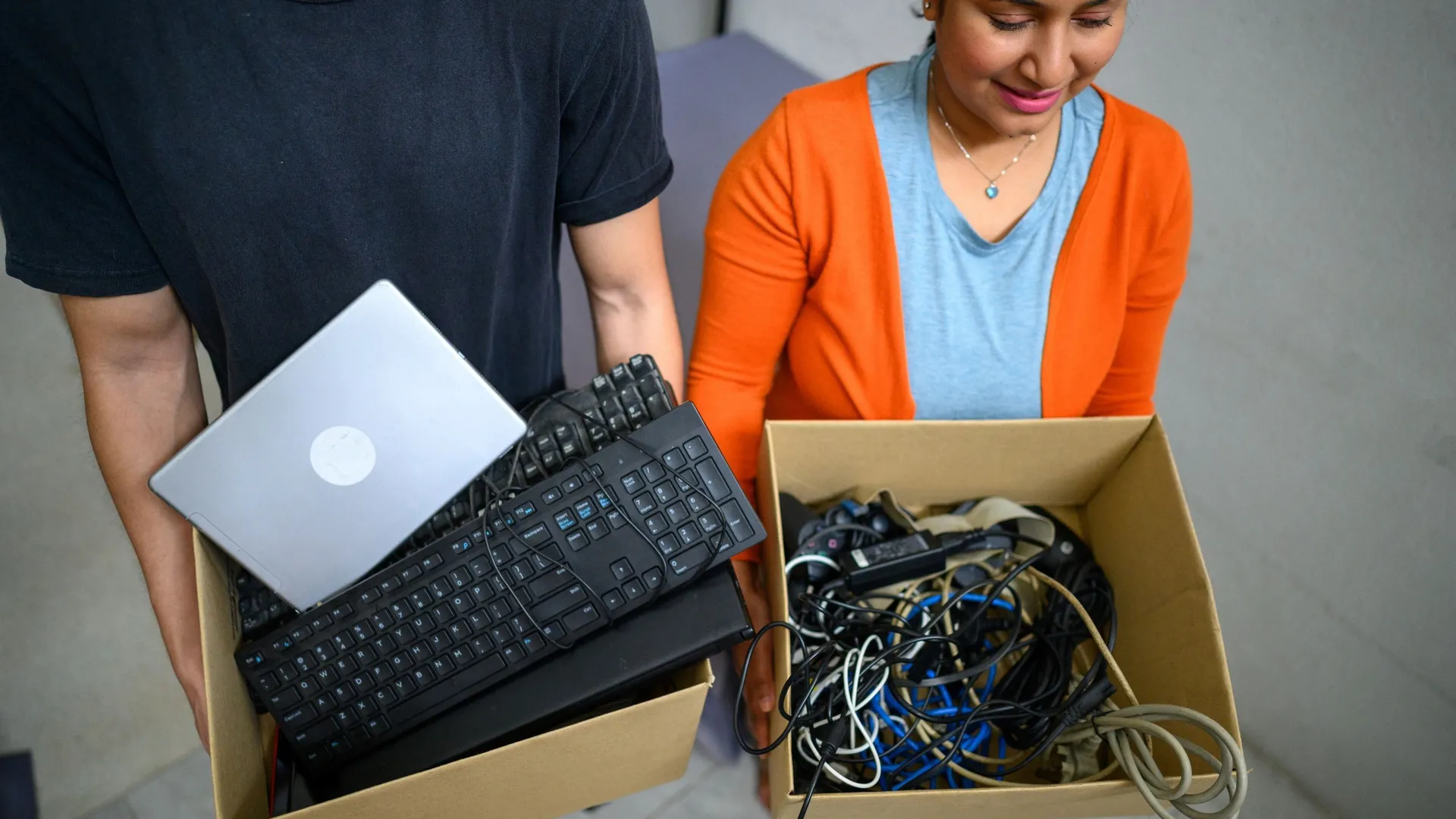 Porno itssweethannah arranging is easy if you are a