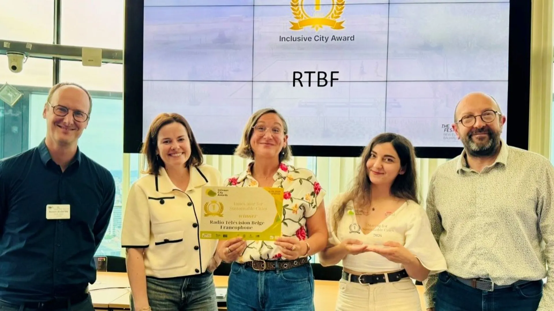 Moins d’empreinte, plus d’impact : la RTBF décroche un prix aux Green ...