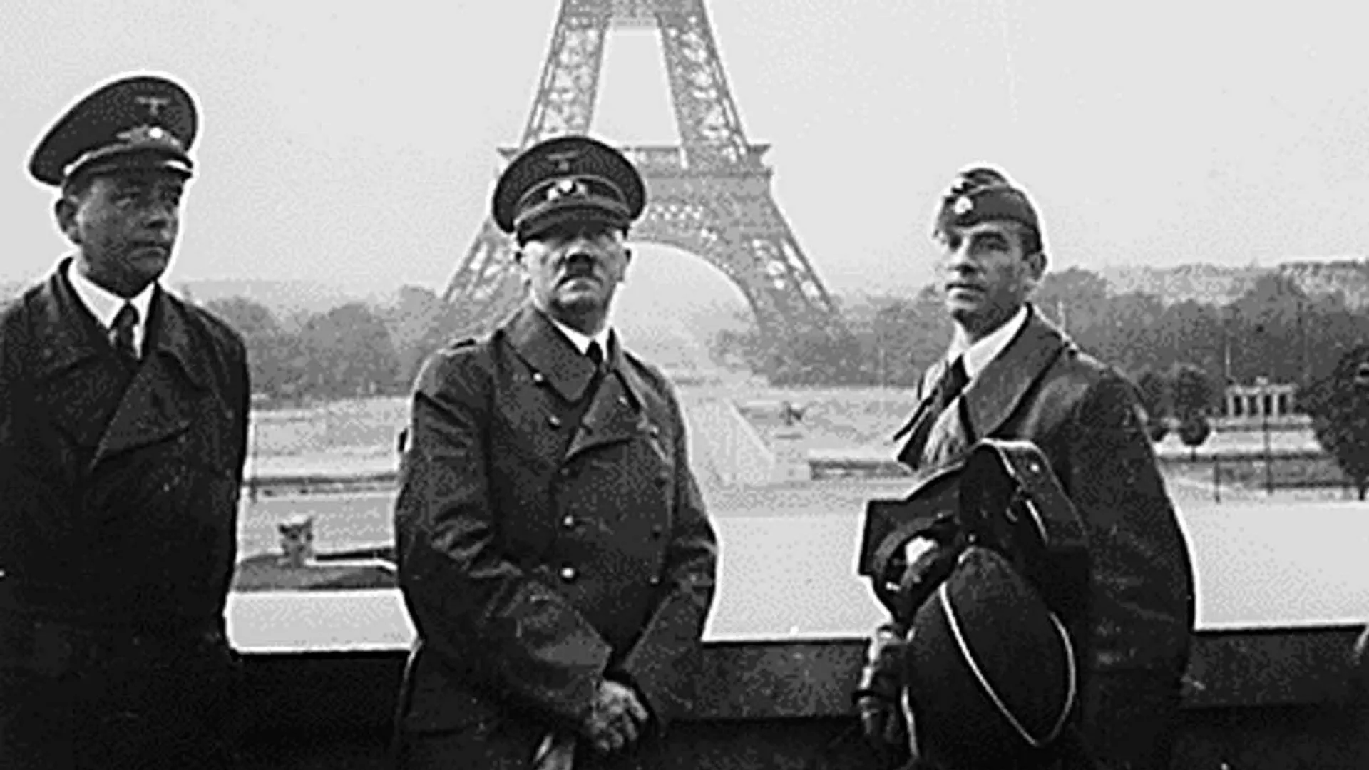 À Berlin, il est désormais possible de visiter le bunker d'Adolf Hitler ...