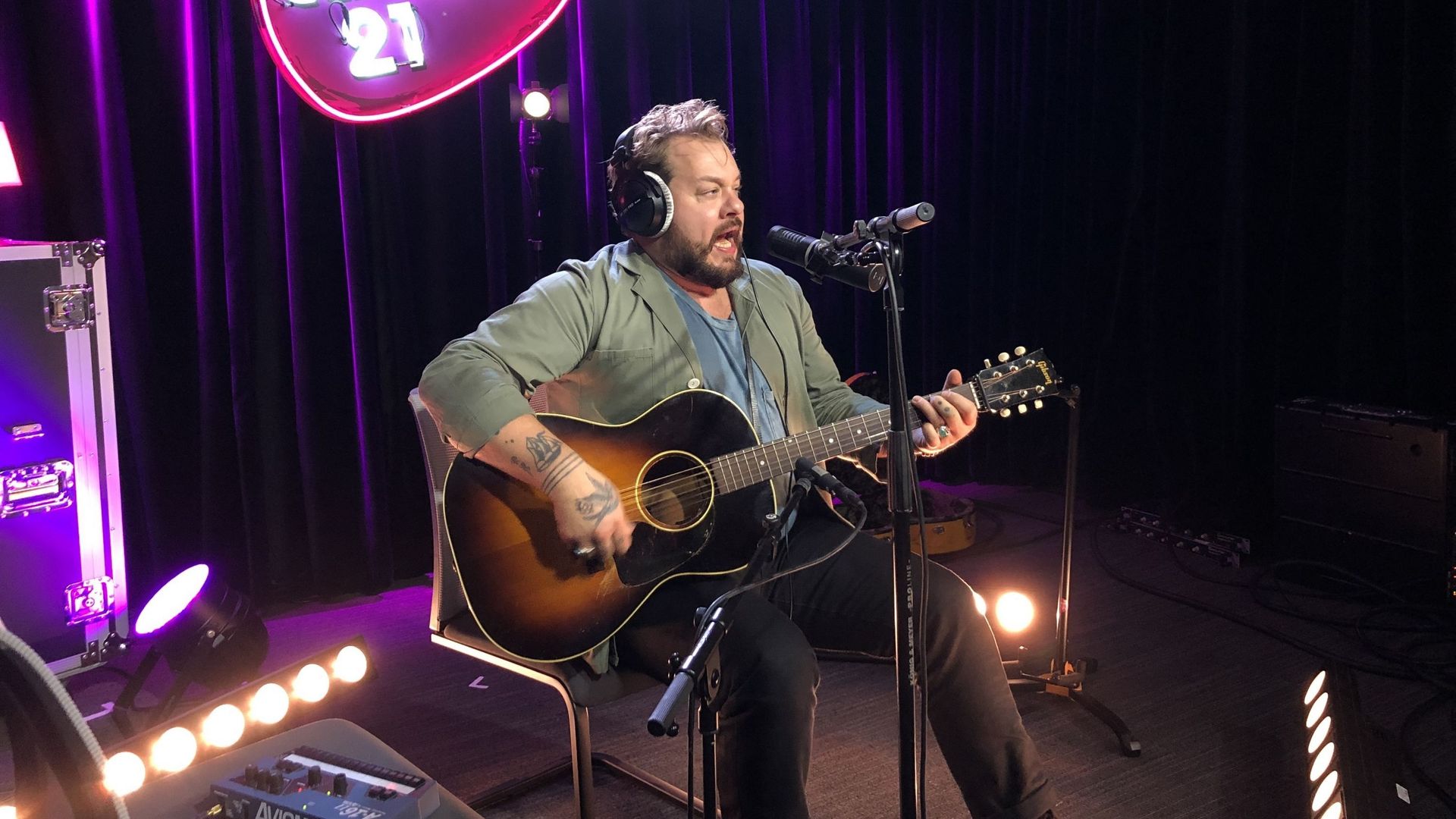 Nathaniel Rateliff invité pour le show d’anniversaire de Jimmy Fallon ...