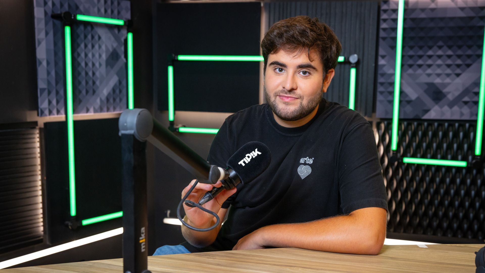Sacha Ferra à propos du 'Réveil de Tipik' : 'Votre émission n’a aucun ...