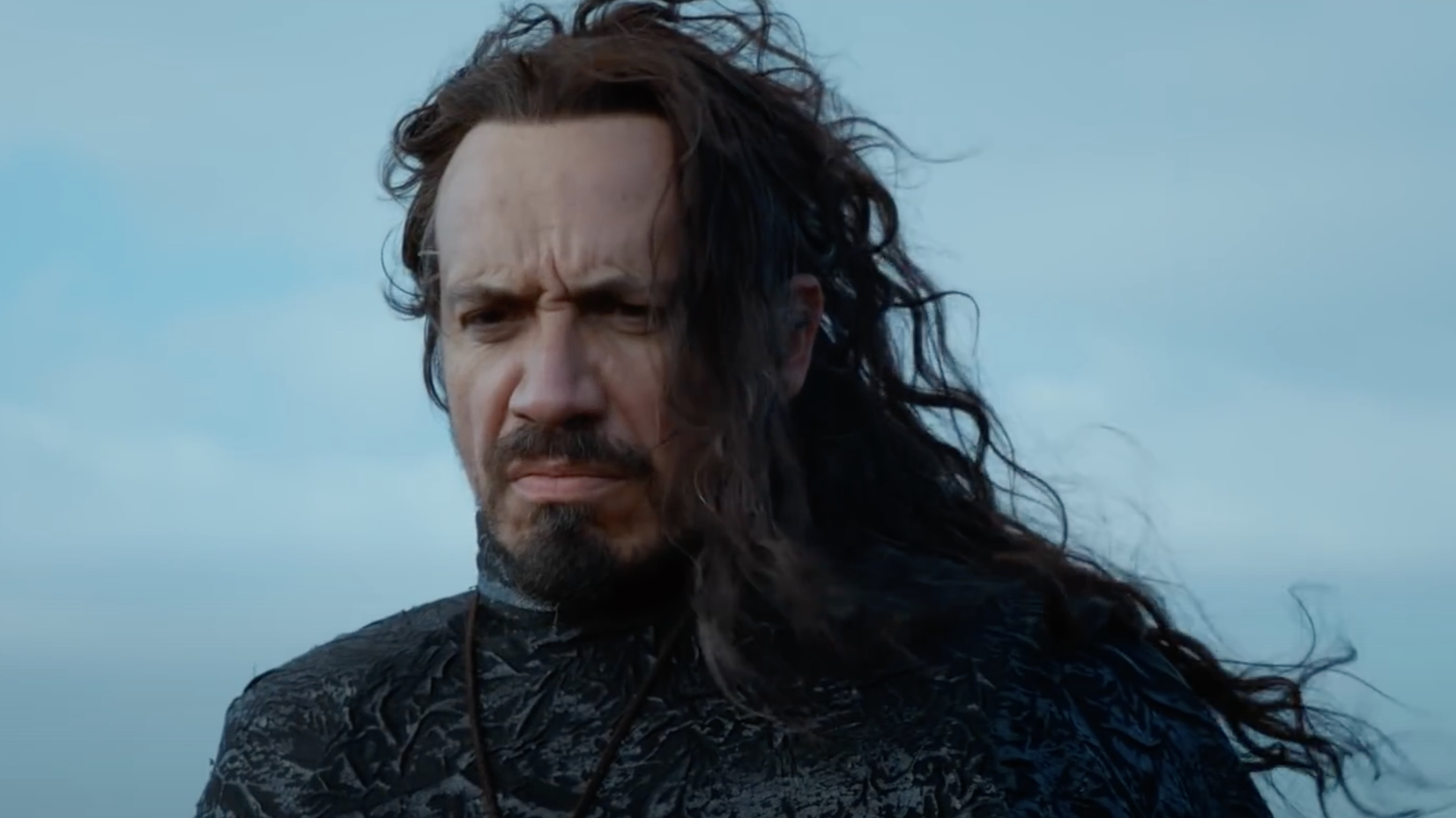 Alexandre Astier dévoile l'affiche du deuxième volet de Kaamelott ...