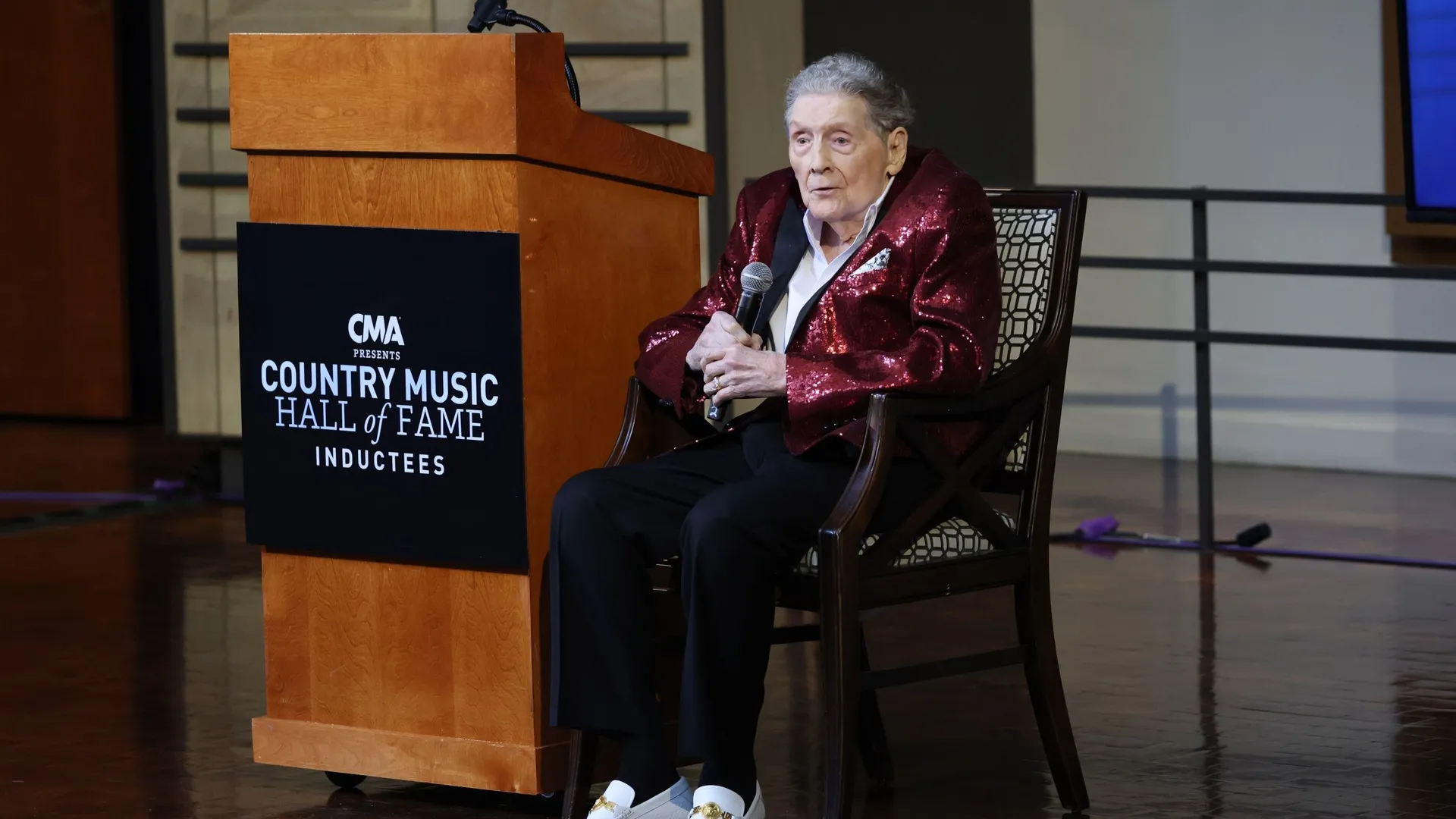 Jerry Lee Lewis intronisé au Country Music Hall of Fame - RTBF Actus