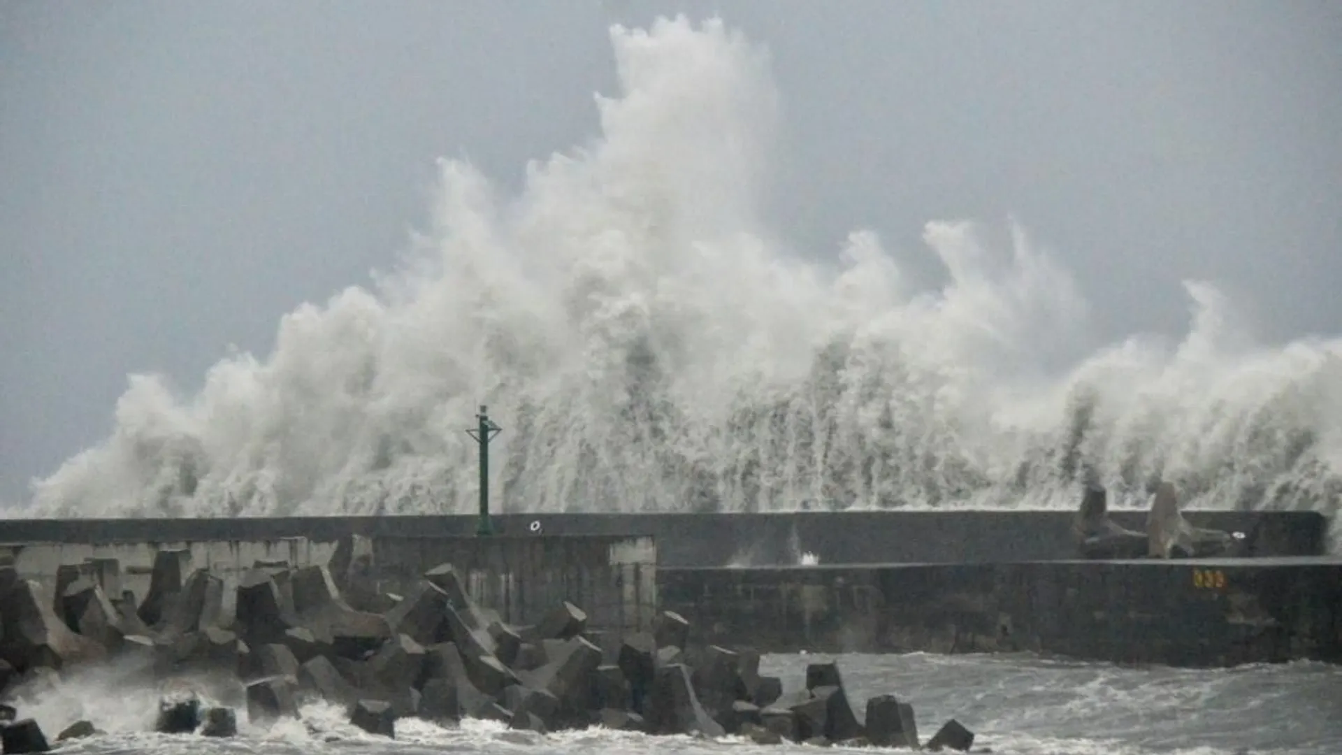 Après les Philippines, le typhon Ragasa se dirige vers la Chine : des centaines de milliers de ...