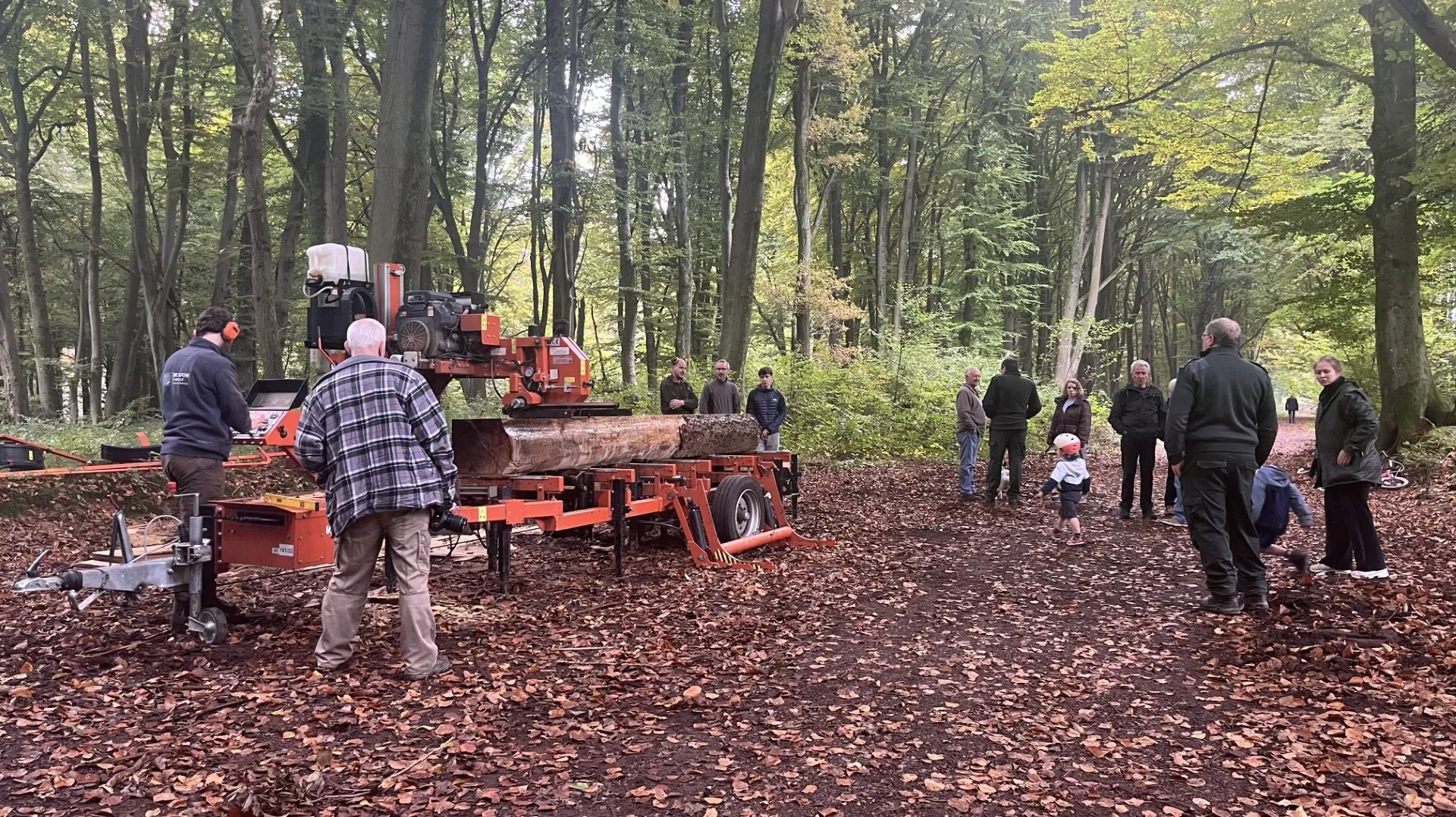 Les activistes de Code Rouge ont quitté l'aéroport de Liège après une ...