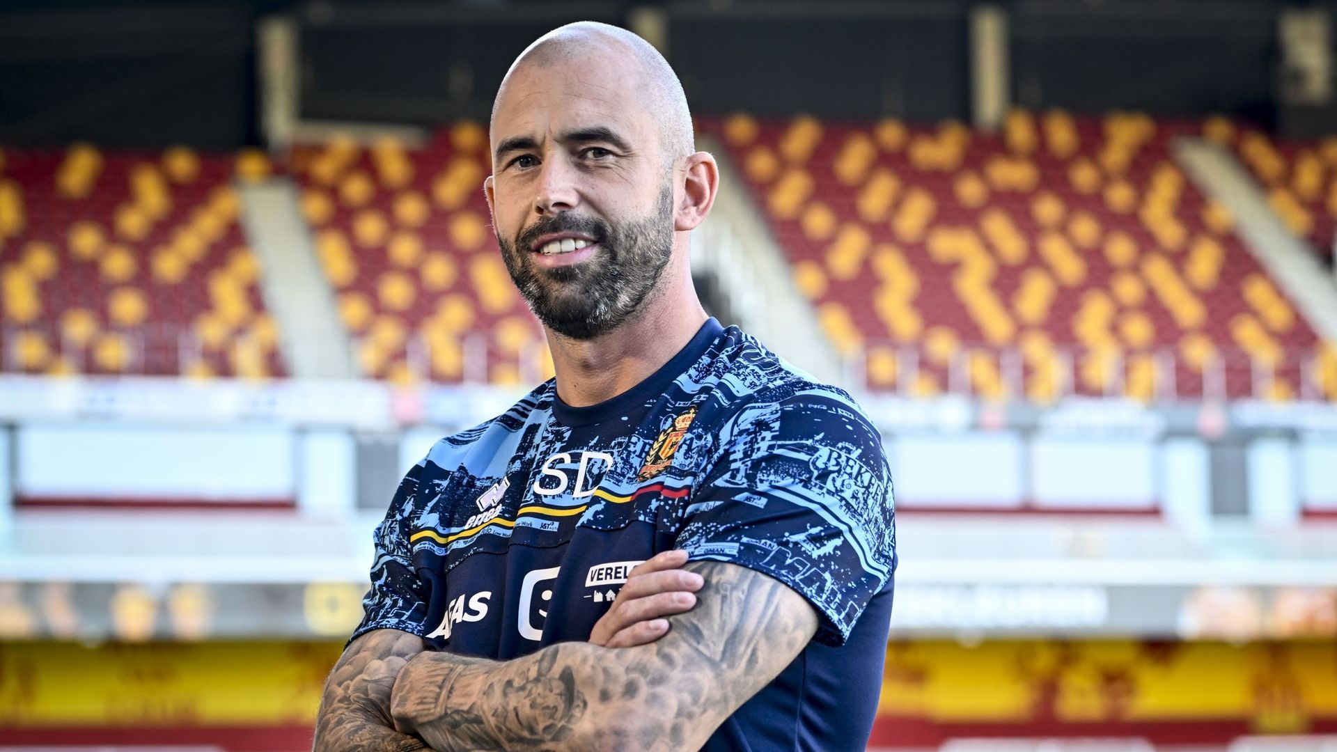 Steven Defour face au Standard, pour ses débuts comme T1 malinois ...