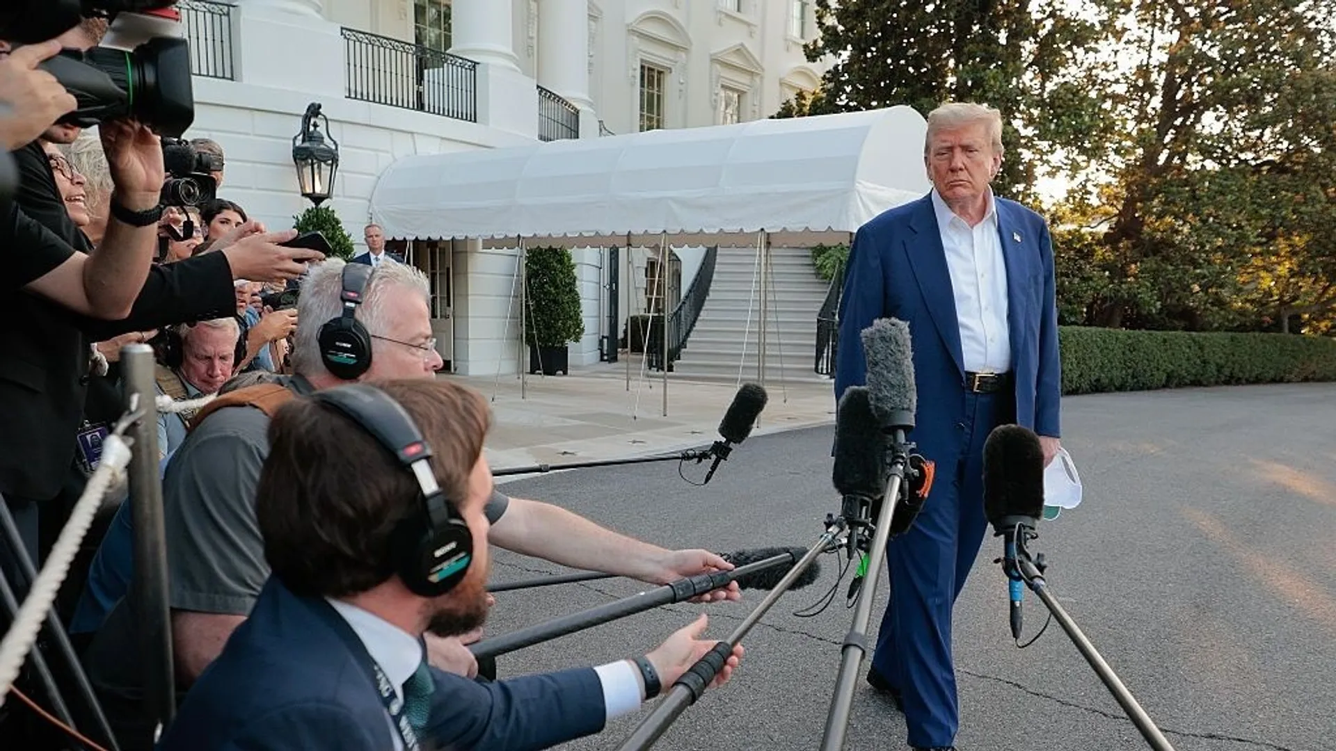 Sommet de l’OTAN : Donald Trump est arrivé à La Haye pour un sommet taillé sur mesure pour lui ...