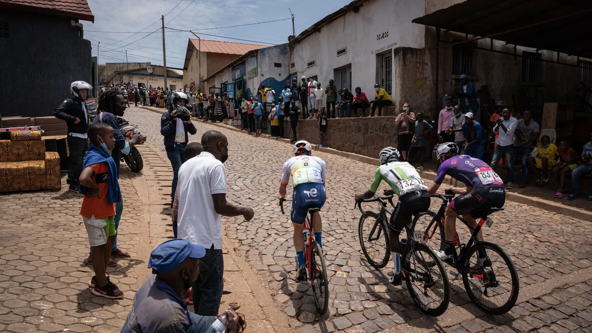 33 côtes, 5500m de dénivelé : Kigali dévoile le parcours d’un des ...
