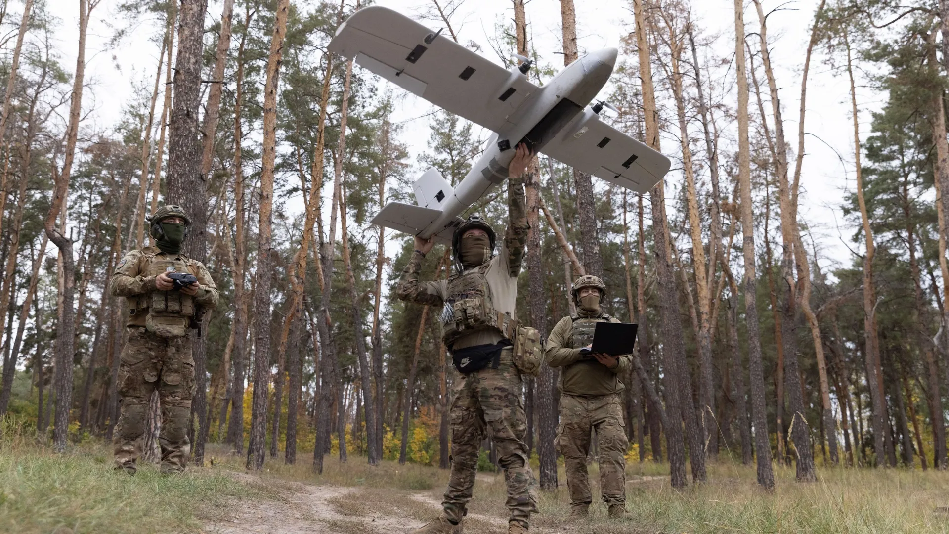 La Russie a lancé dans la nuit une vaste attaque de drones et de missiles sur l’Ukraine, selon ...