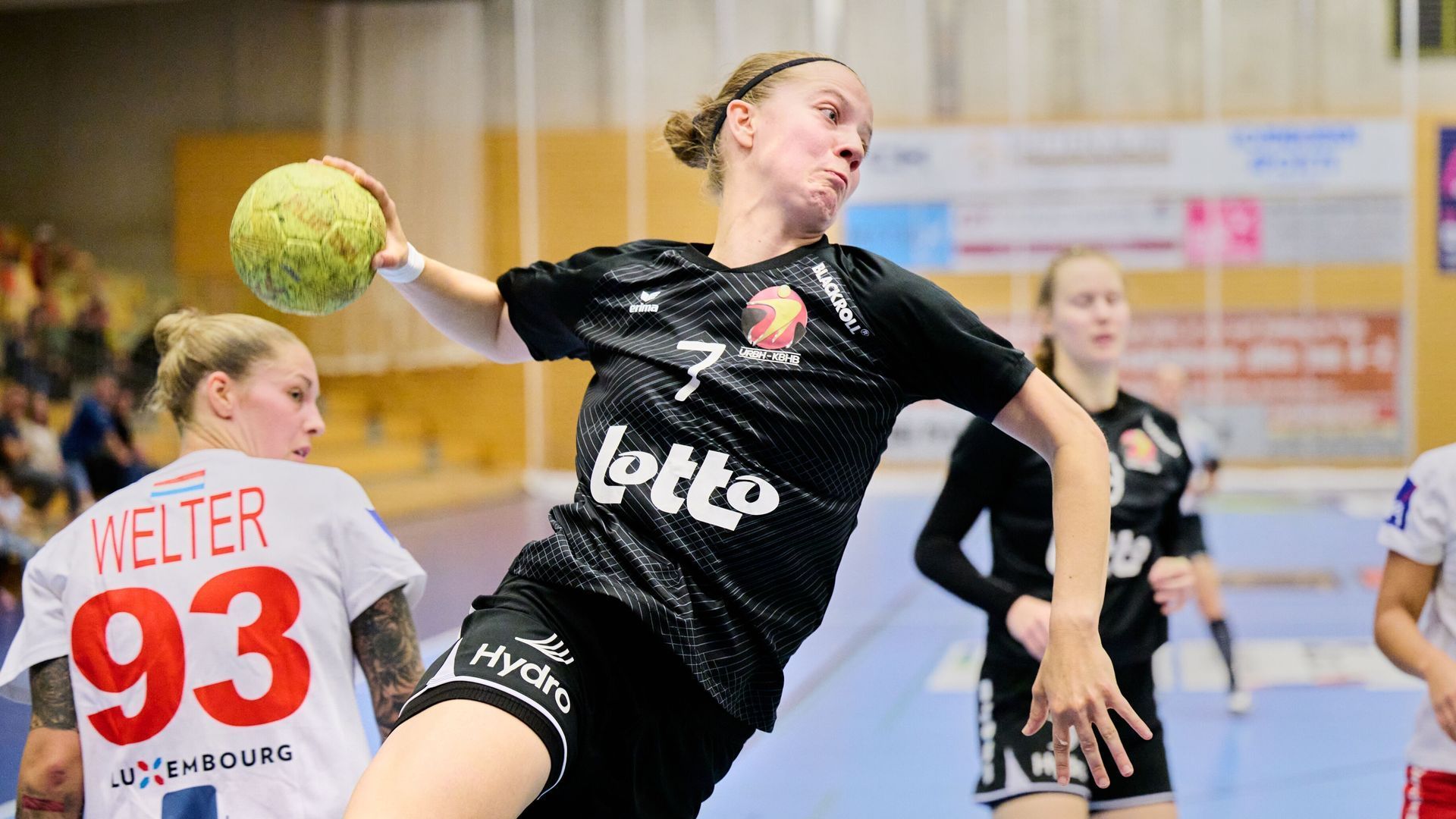 Dix-neuf ans après, l’équipe féminine belge de handball va rejouer un ...