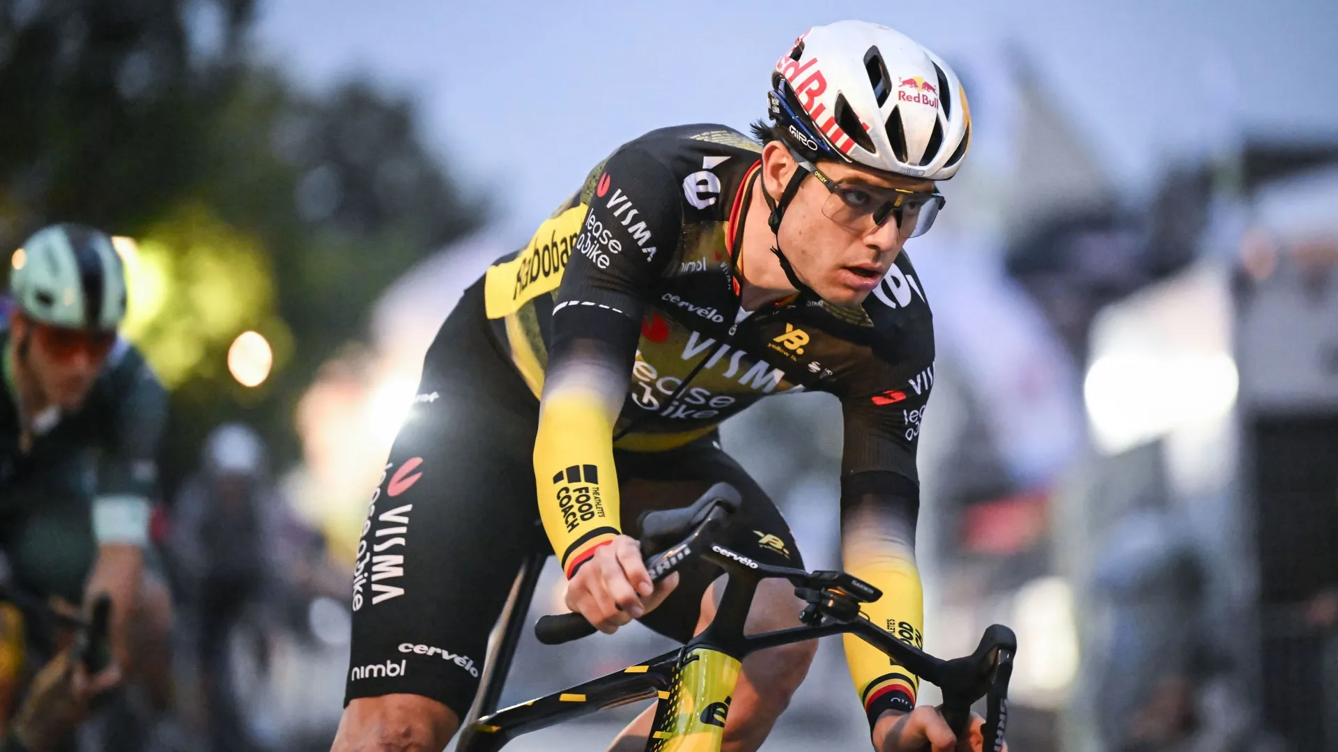 Wout van Aert revient sur sa saison, mais aussi sur ses objectifs : 'Je ...
