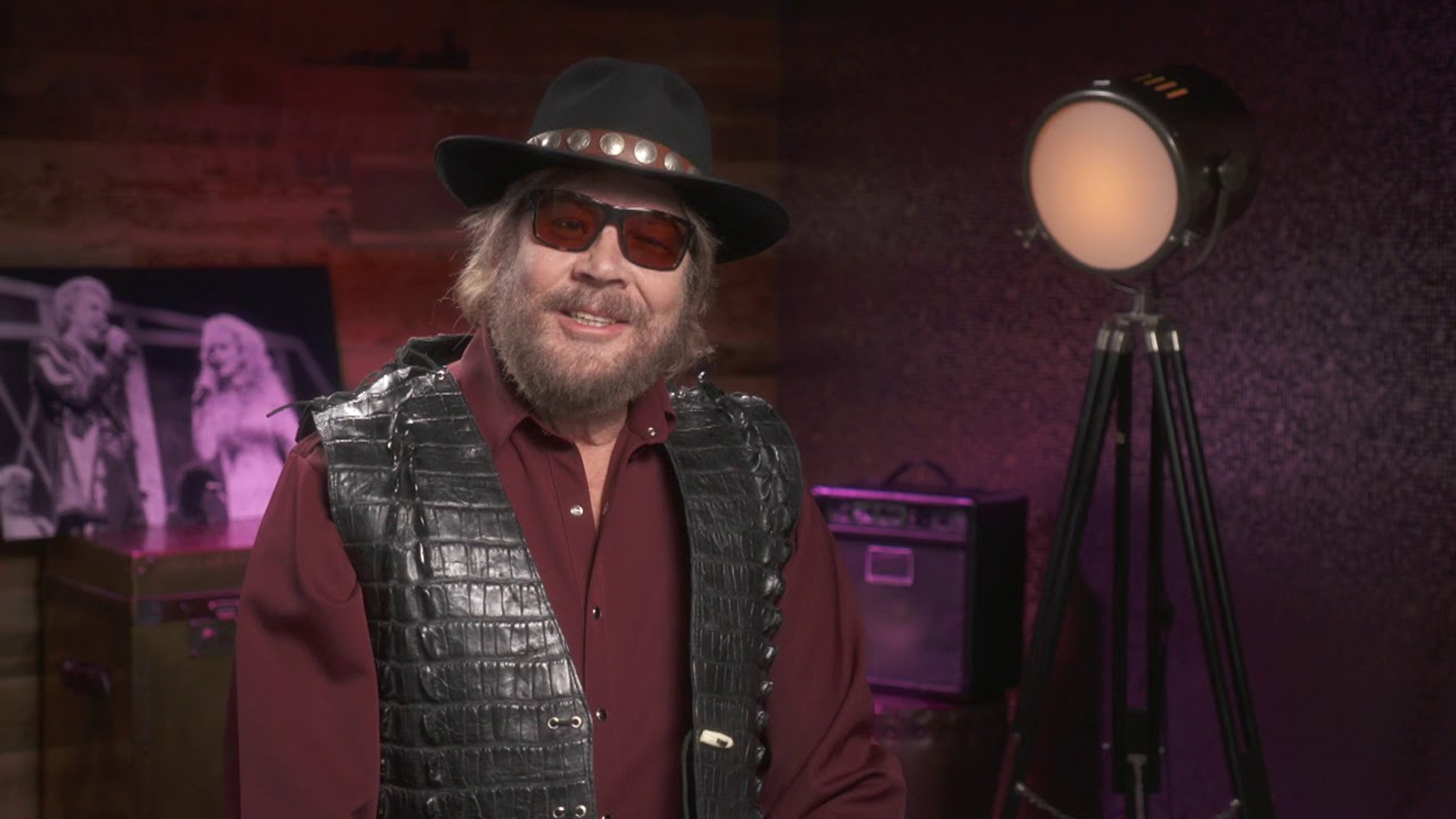 Retour en 1973 avec 'Honky Tonk Heroes' de Waylon Jennings - RTBF Actus