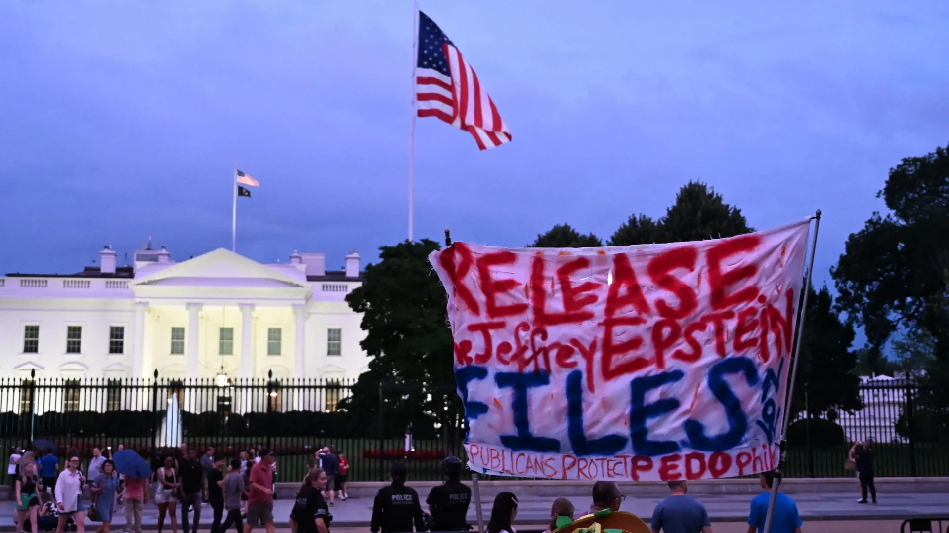 Affaire Epstein : une commission du Congrès américain rend publics des ...