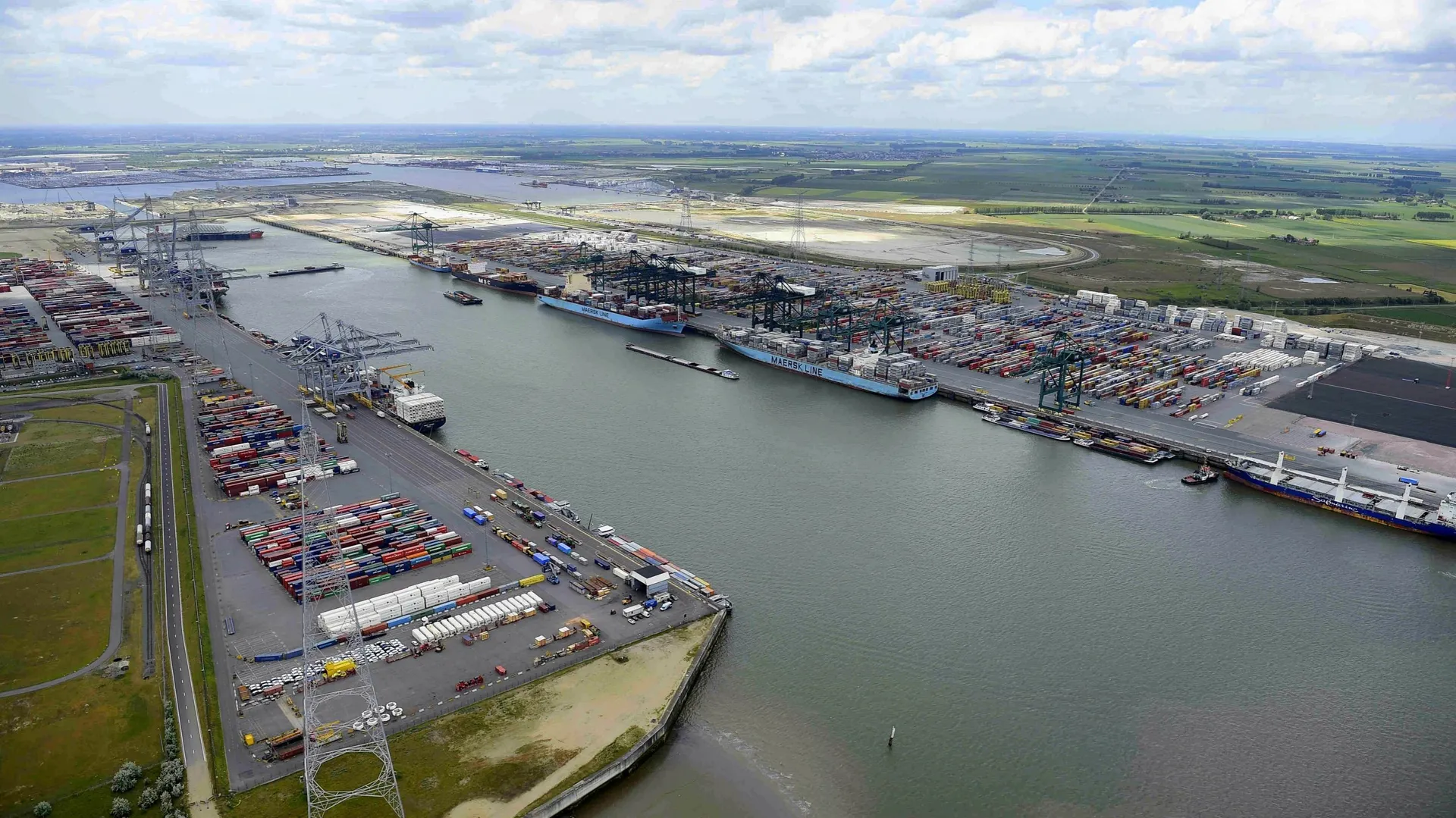 L'extension du port d'Anvers va coûter plus cher que prévu - RTBF Actus