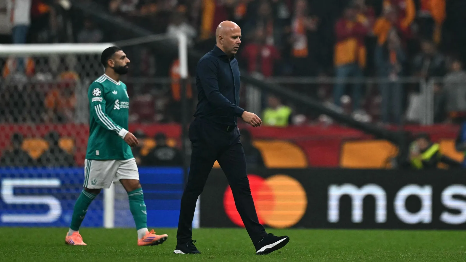 Premier League : Liverpool domine facilement Manchester United grâce à ...