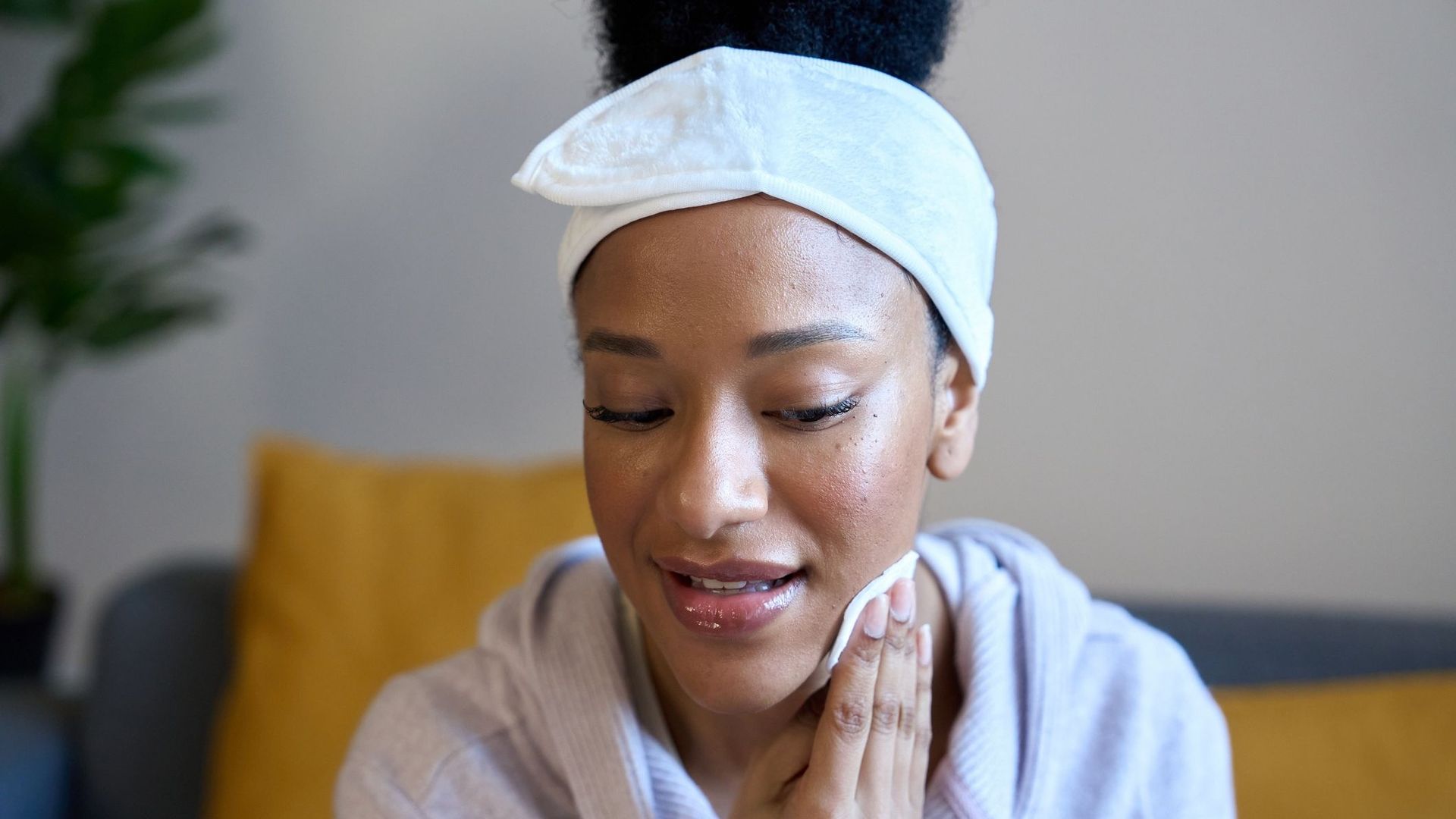 'Morning shed' : la routine skincare maximaliste (et insolite) qui ...
