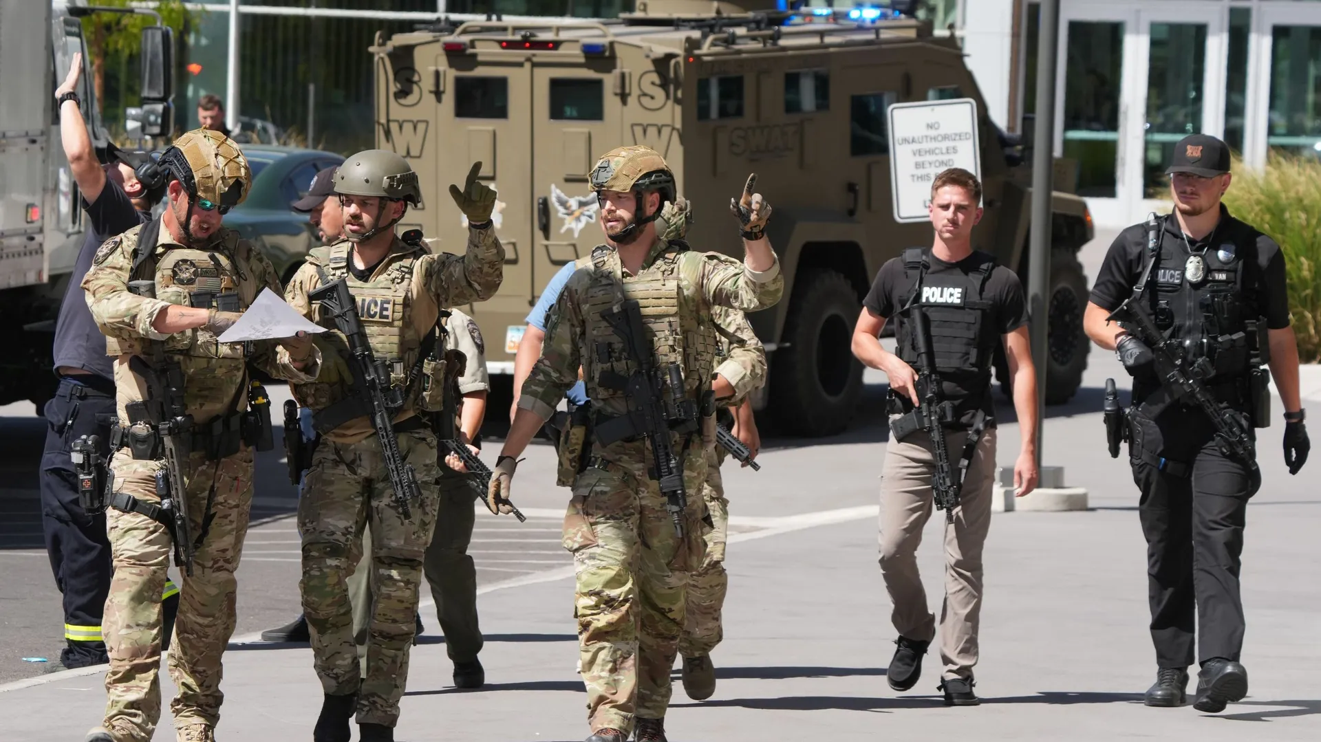 Mort de Charlie Kirk : la police américaine publie les photos d'un ...