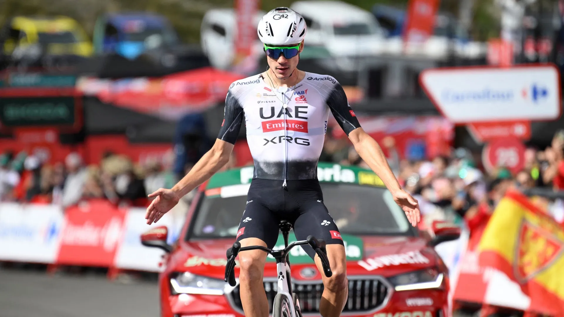 7 ans plus tard, Soulwax revient avec son tout nouvel album All Systems ...