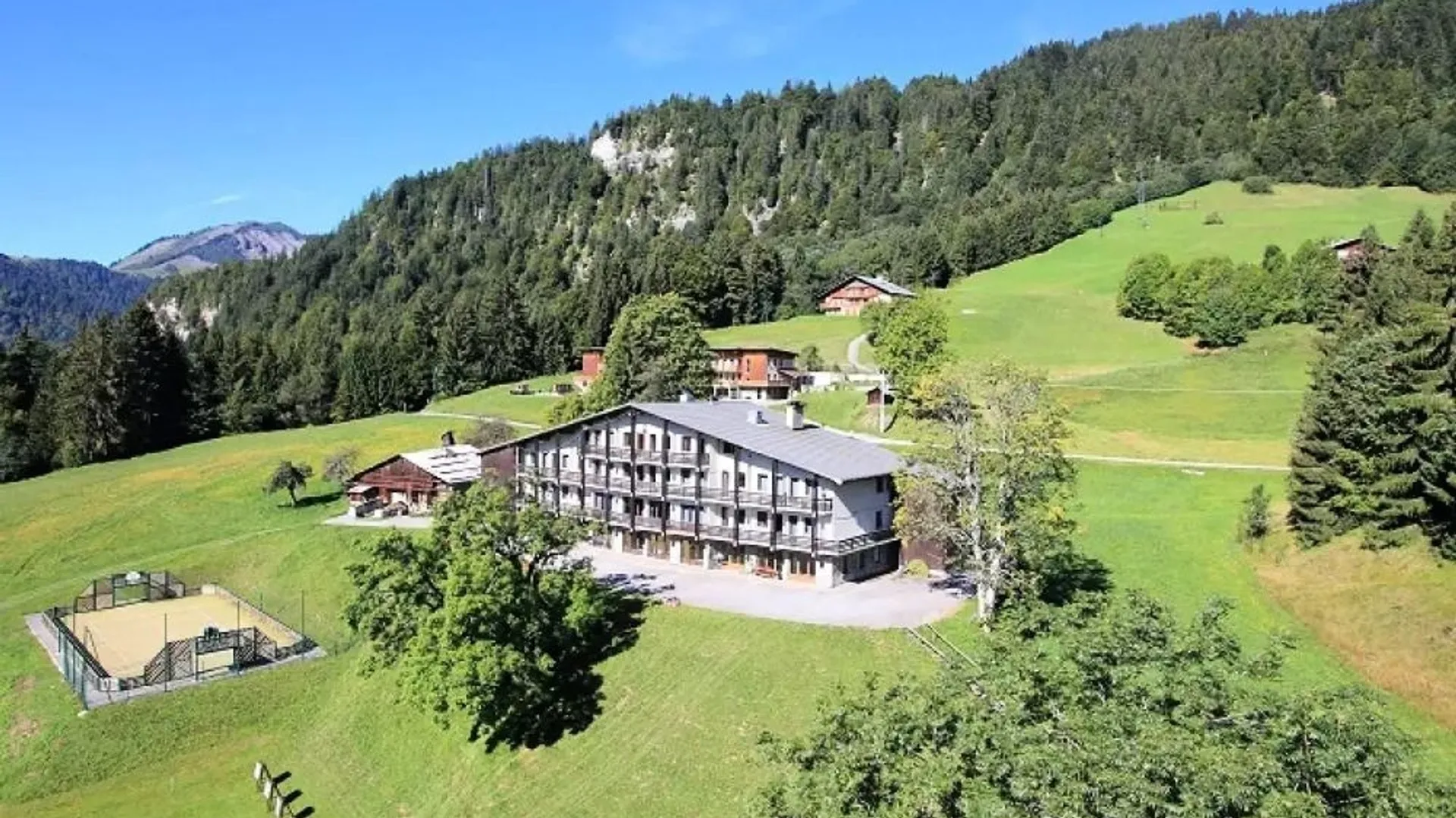 Charleroi : avenir incertain pour les classes de neige et de montagne à ...