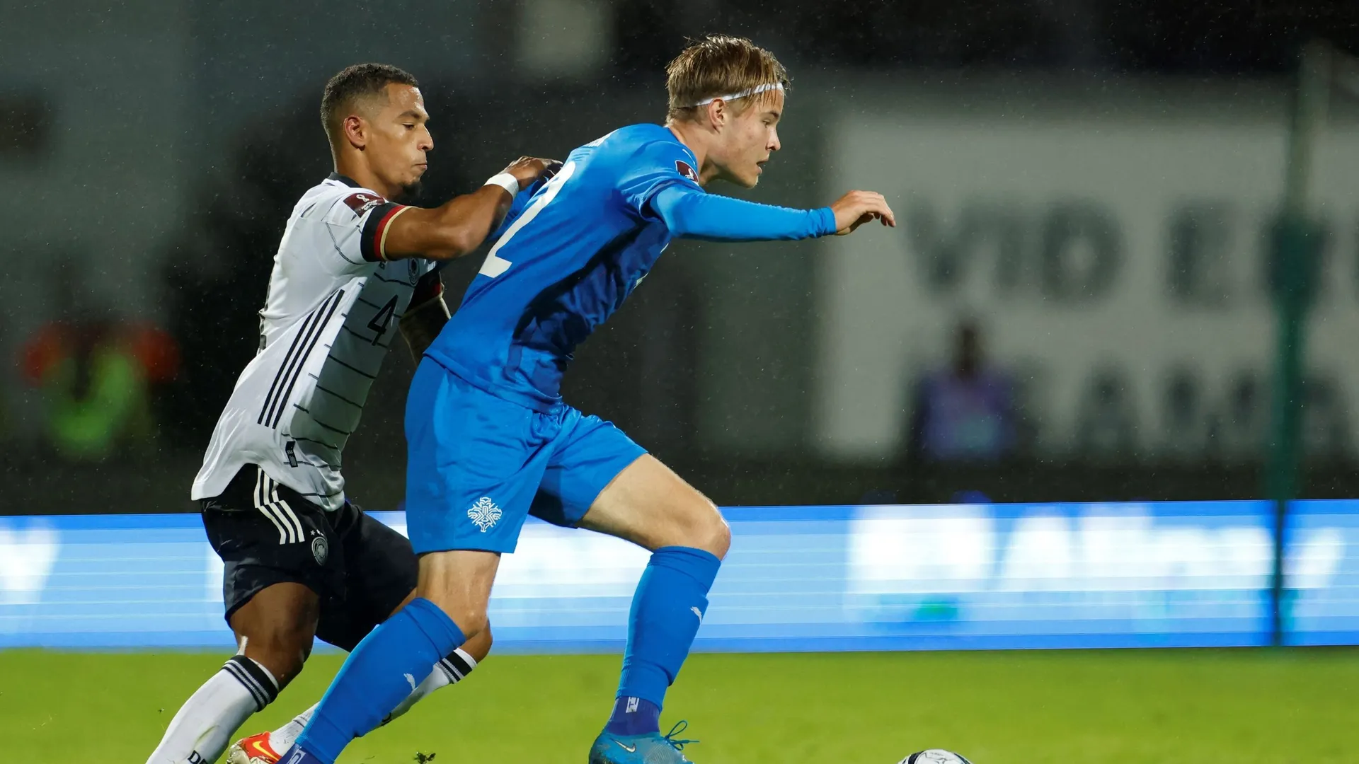 Stanis Idumbo, le jeune Belge qui vient de marquer son premier but avec ...