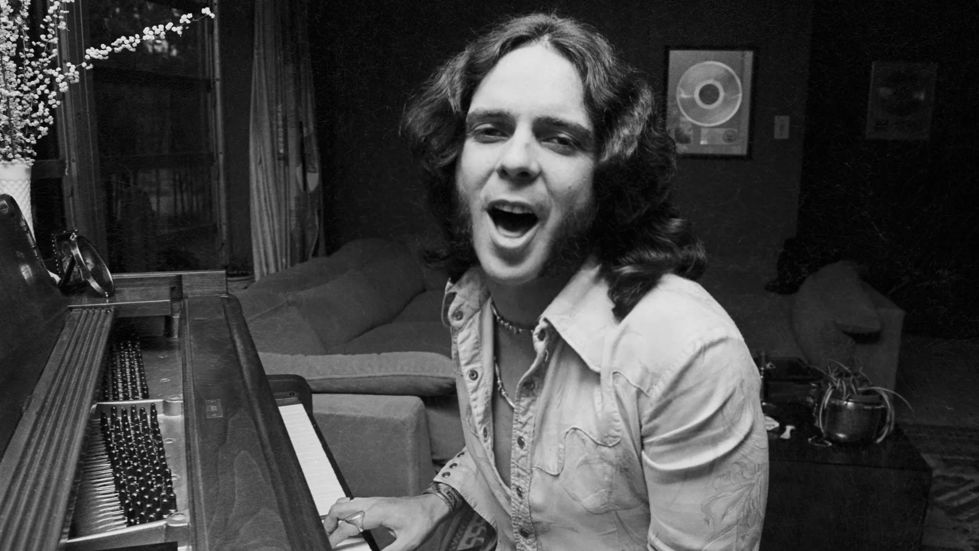 Bobby Whitlock, claviériste de Derek And The Dominos, s’éteint à 77 ans ...