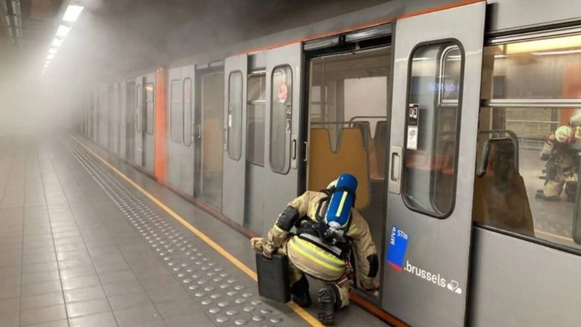 Bruxelles : la station de métro Sainte-Catherine évacuée suite à un ...