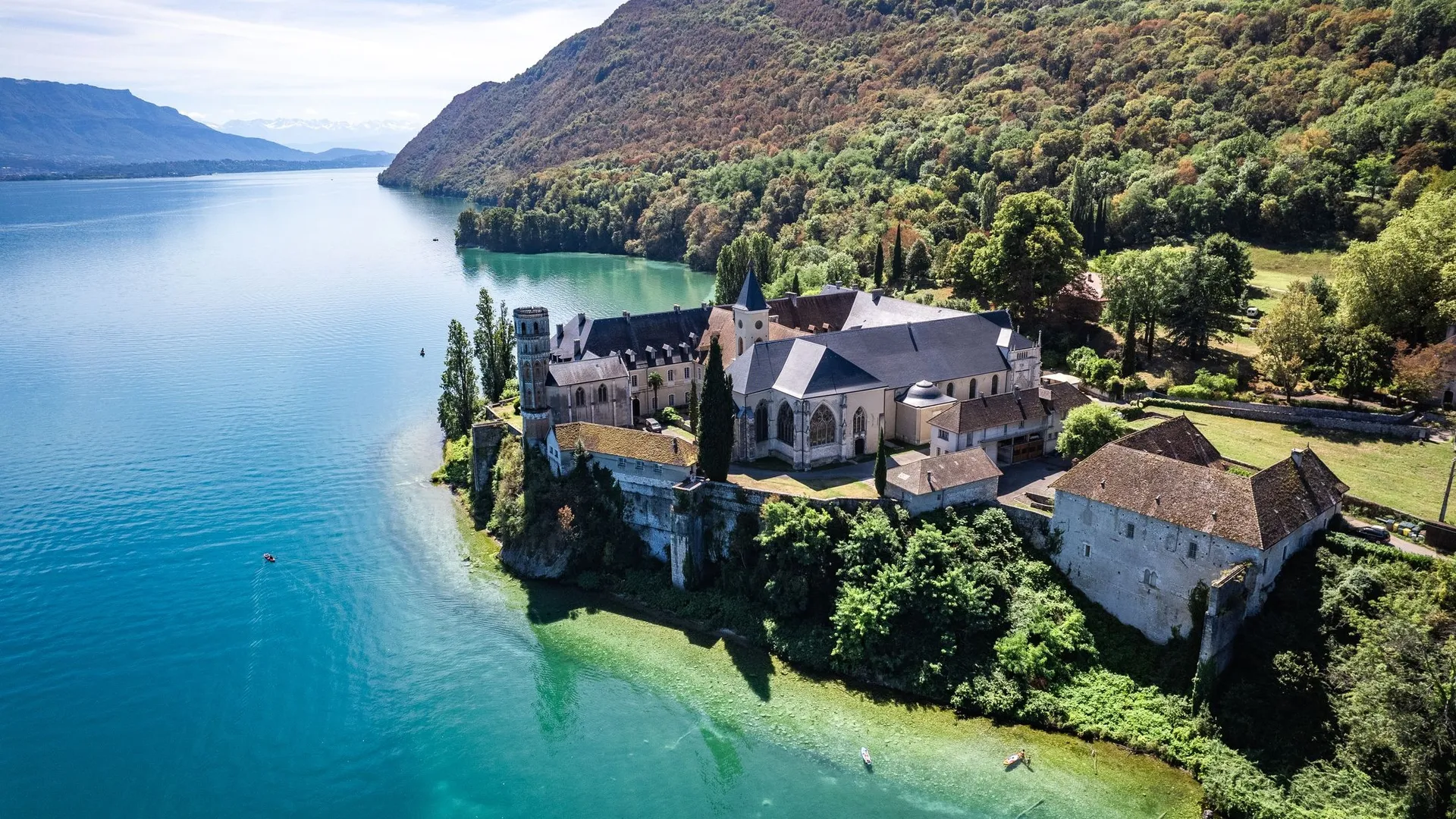 Le lac du Bourget parmi les 'réserves de biosphère' de l'Unesco - RTBF ...