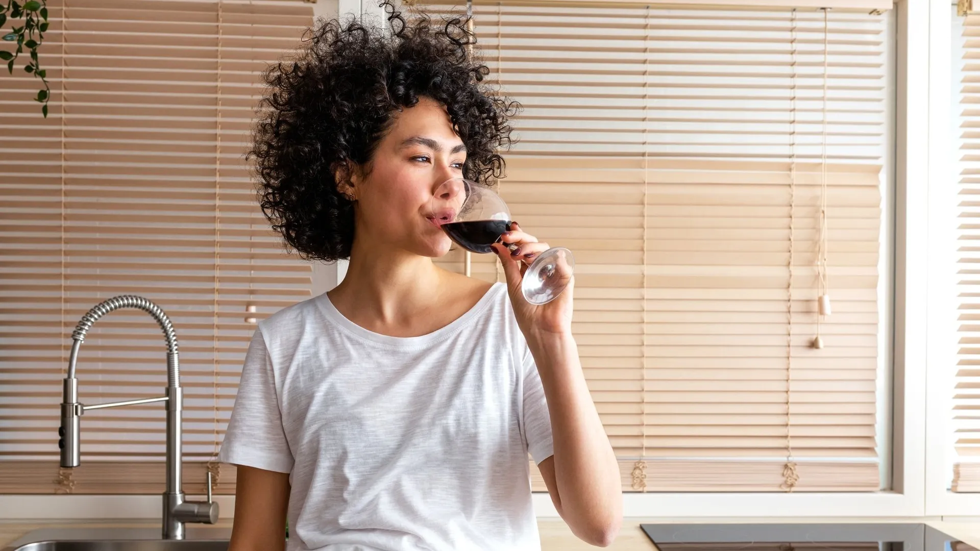 Les rubans de Think Pink se déclinent en quatre nuances de rose - RTBF ...