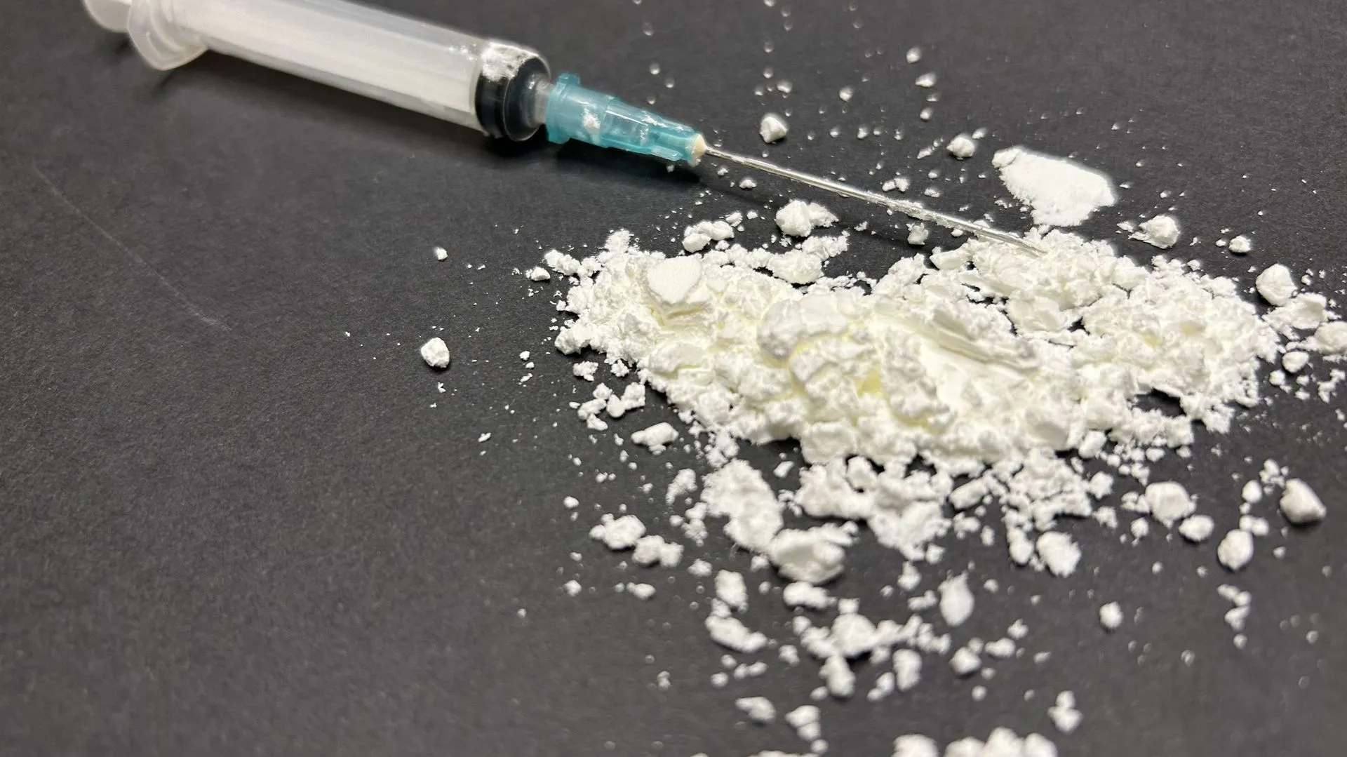 Les substances illicites aux effets stimulants gagnent du terrain en ...