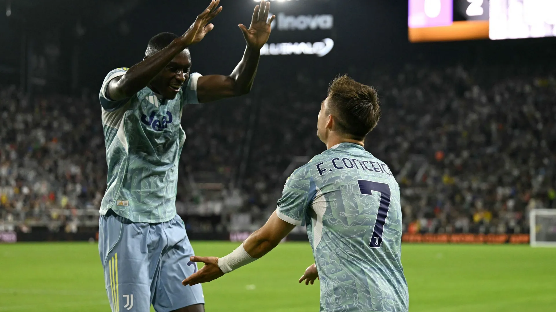 মেডাম xxxx right on time, I was welcomed with hug, plus