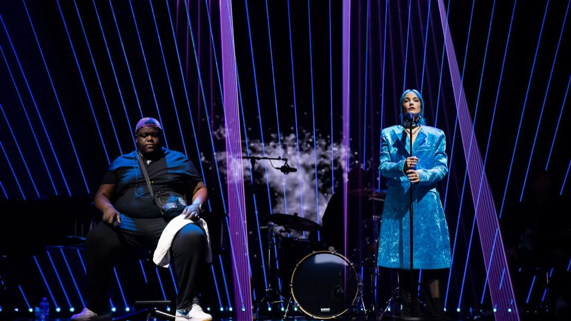 Claire Laffut dévoile son nouveau projet électro - RTBF Actus