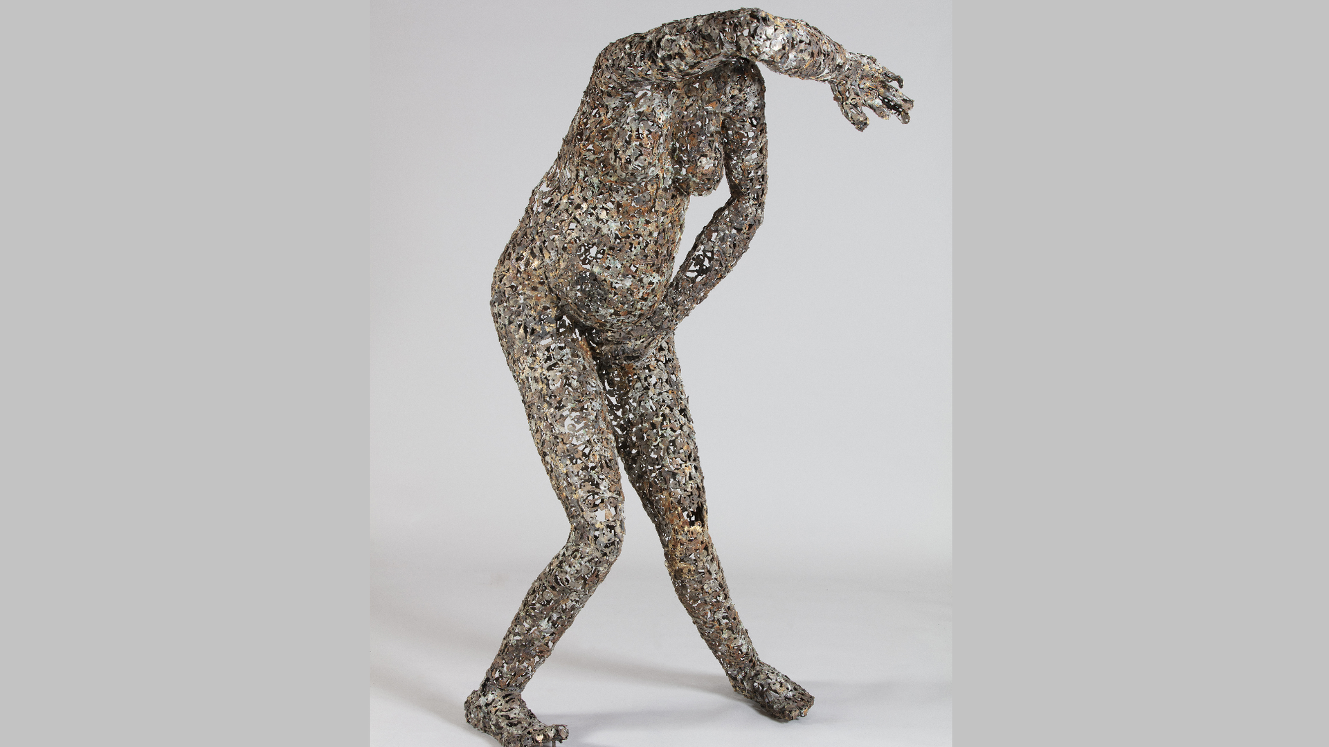 Les sculptures de Freddy Tsimba à l'AfricaMuseum - RTBF Actus