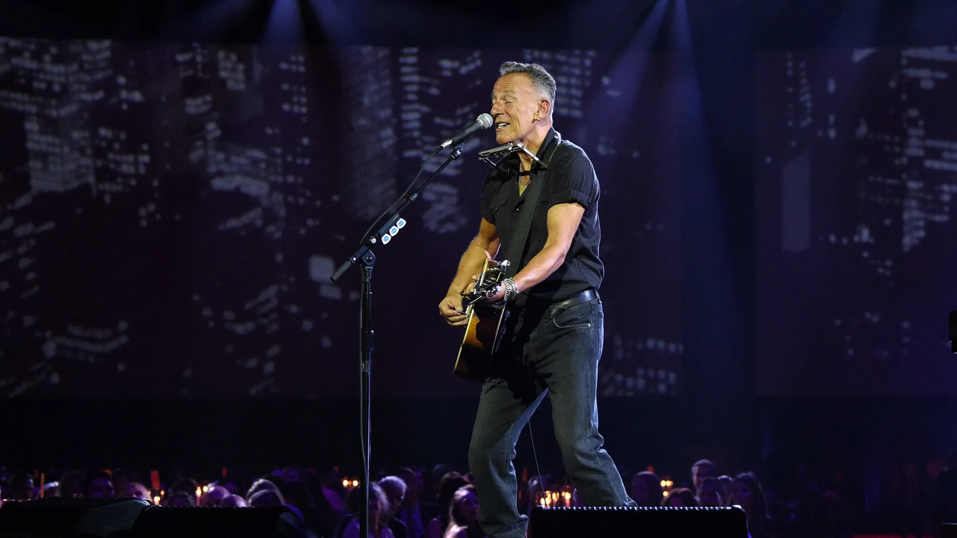 Bruce Springsteen reprend 'The River' chez Stephen Colbert - RTBF Actus