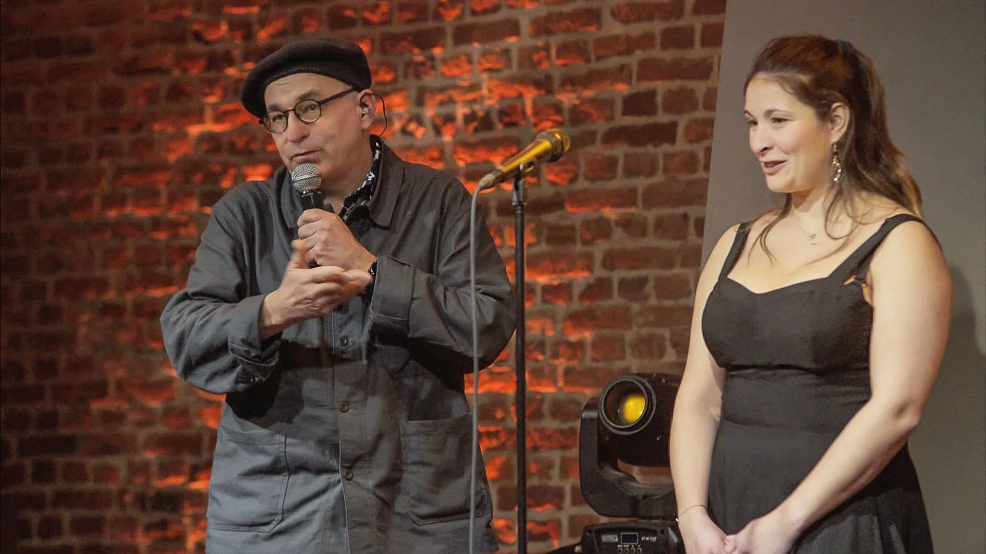 LIVE | Raios et ses sonorités chaleureuses en public au Rideau Rouge de ...