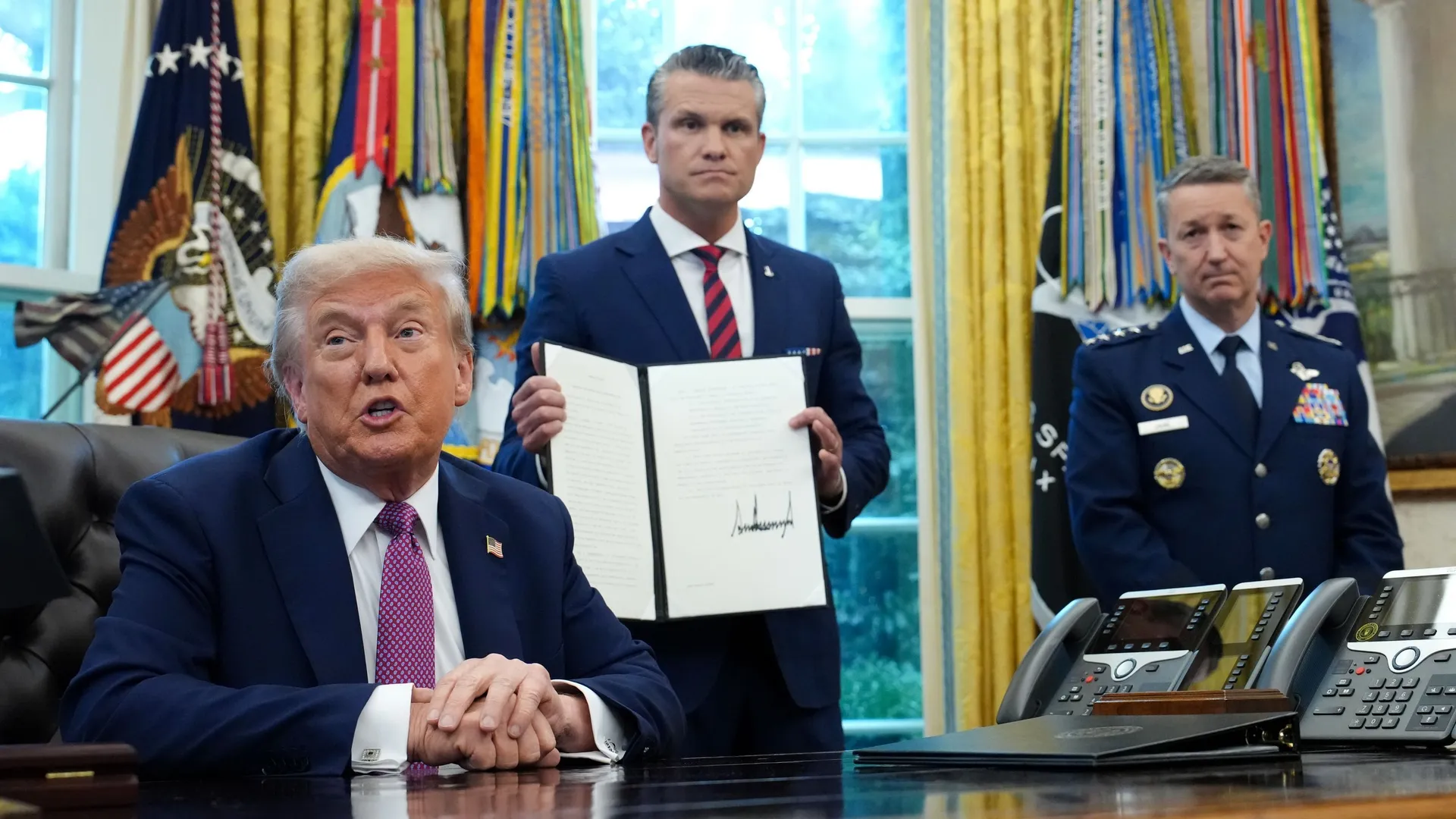 Fusillade dans une école de Minneapolis, aux États-Unis : le FBI lance ...