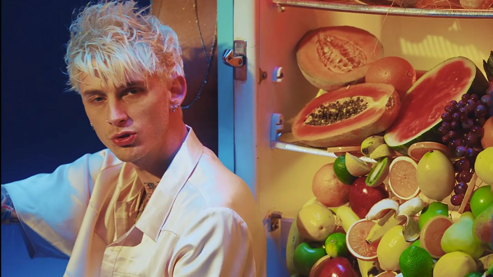 Roddy Ricch Président des Etats-Unis, basketteur, exposé dans un musée ...