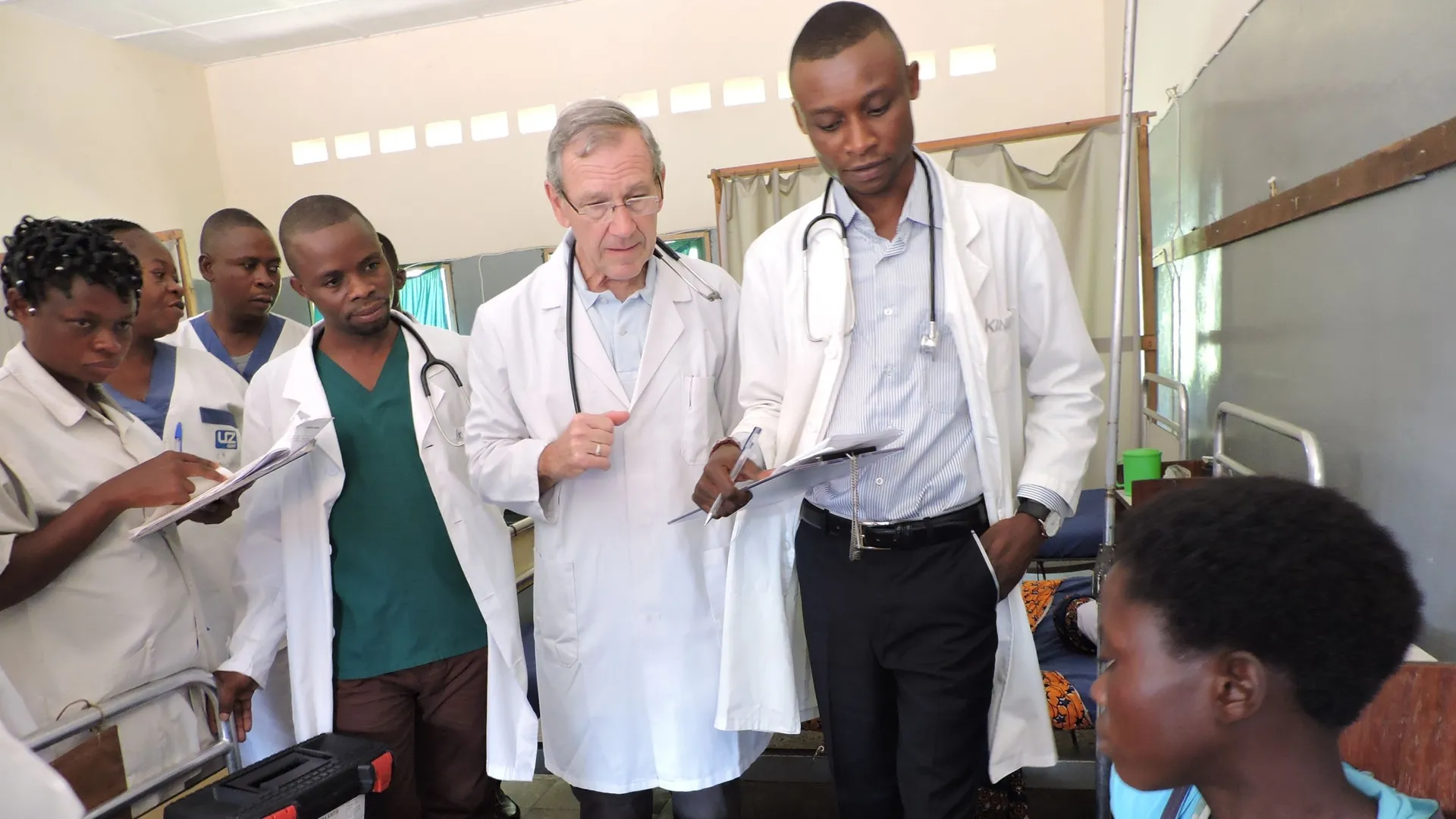 D'Ath au Kivu, le témoignage du Dr Patrick Peeters, pédiatre et ...