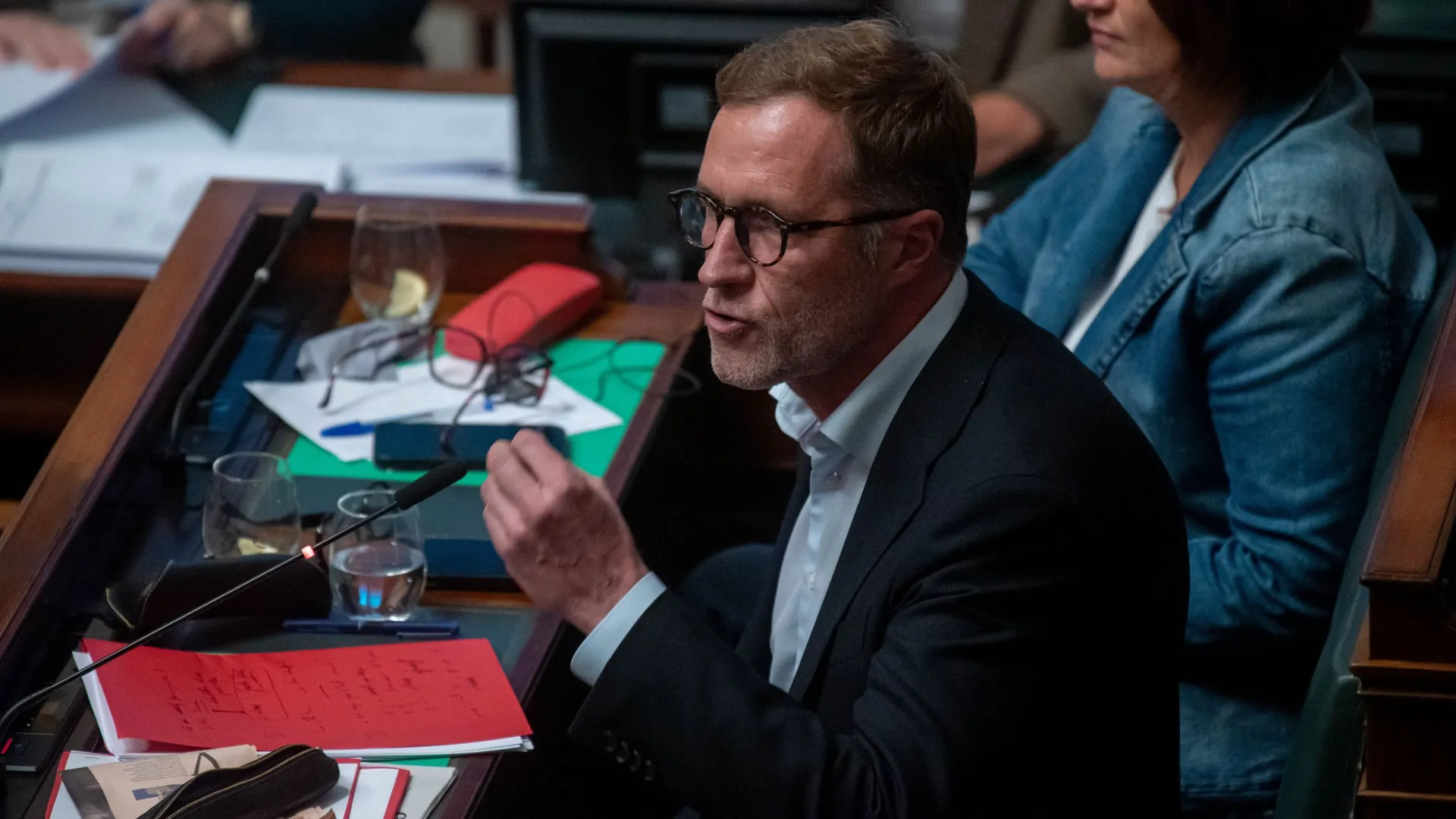 Le PS soutiendra la fin du Sénat 'à condition que l’on inscrive le ...