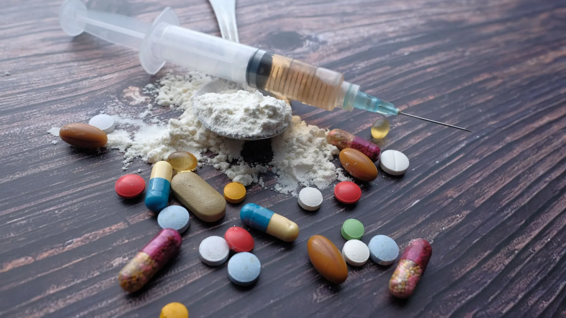 À Manchester, un laboratoire teste les drogues des fêtards pour leur ...